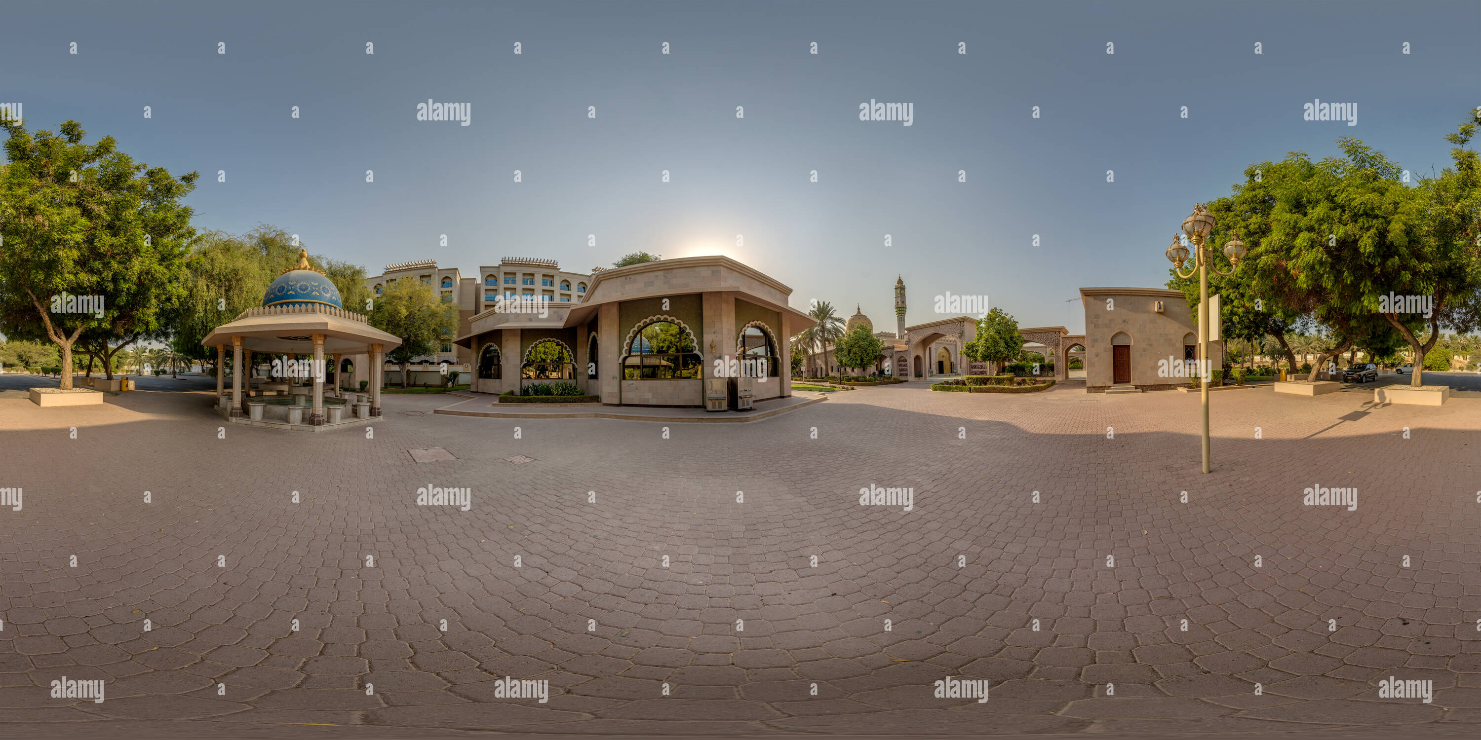 360° view of Asmaa Bint Alawi Mosque - Alamy