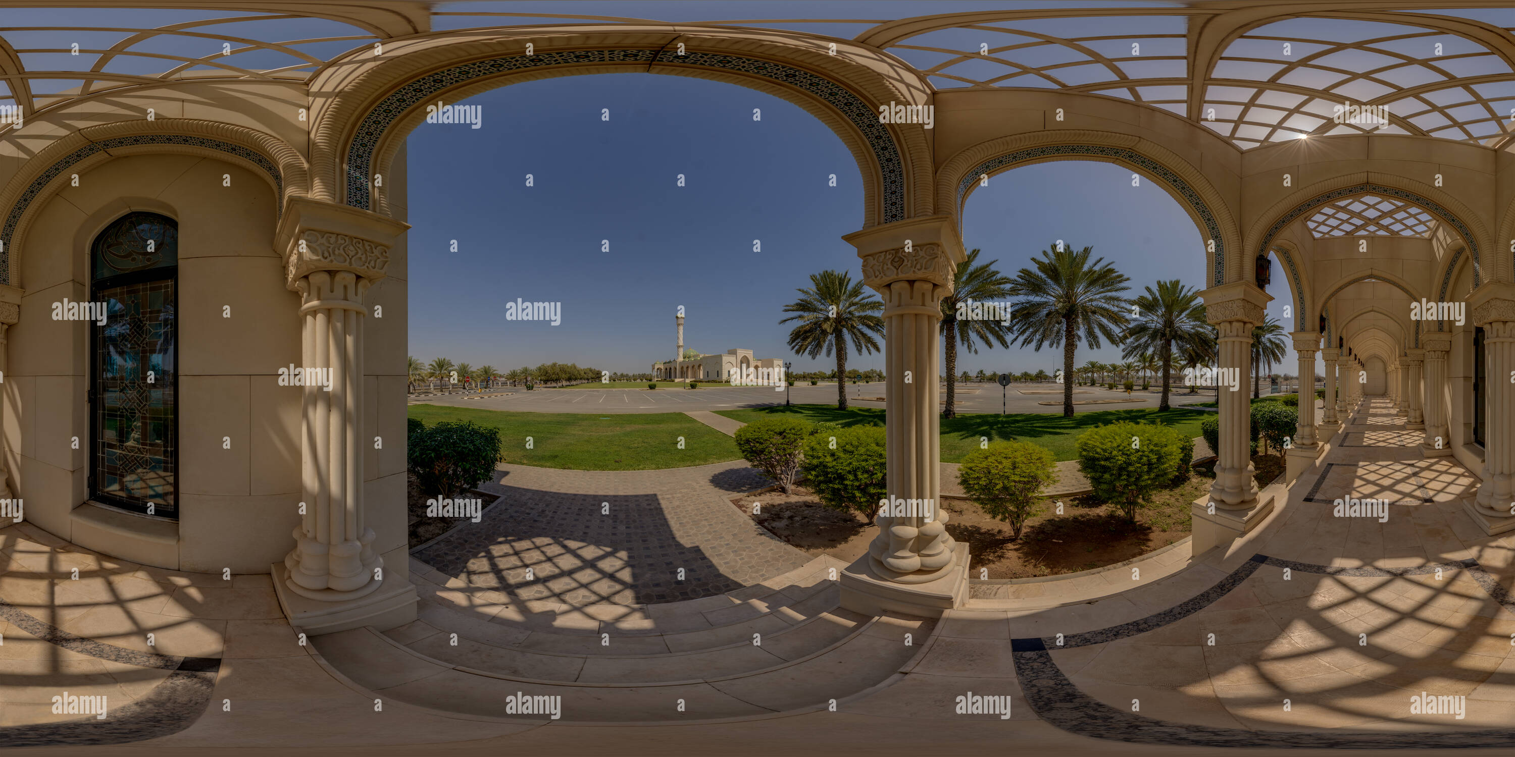 360° view of The Zulfa Mosque - Alamy