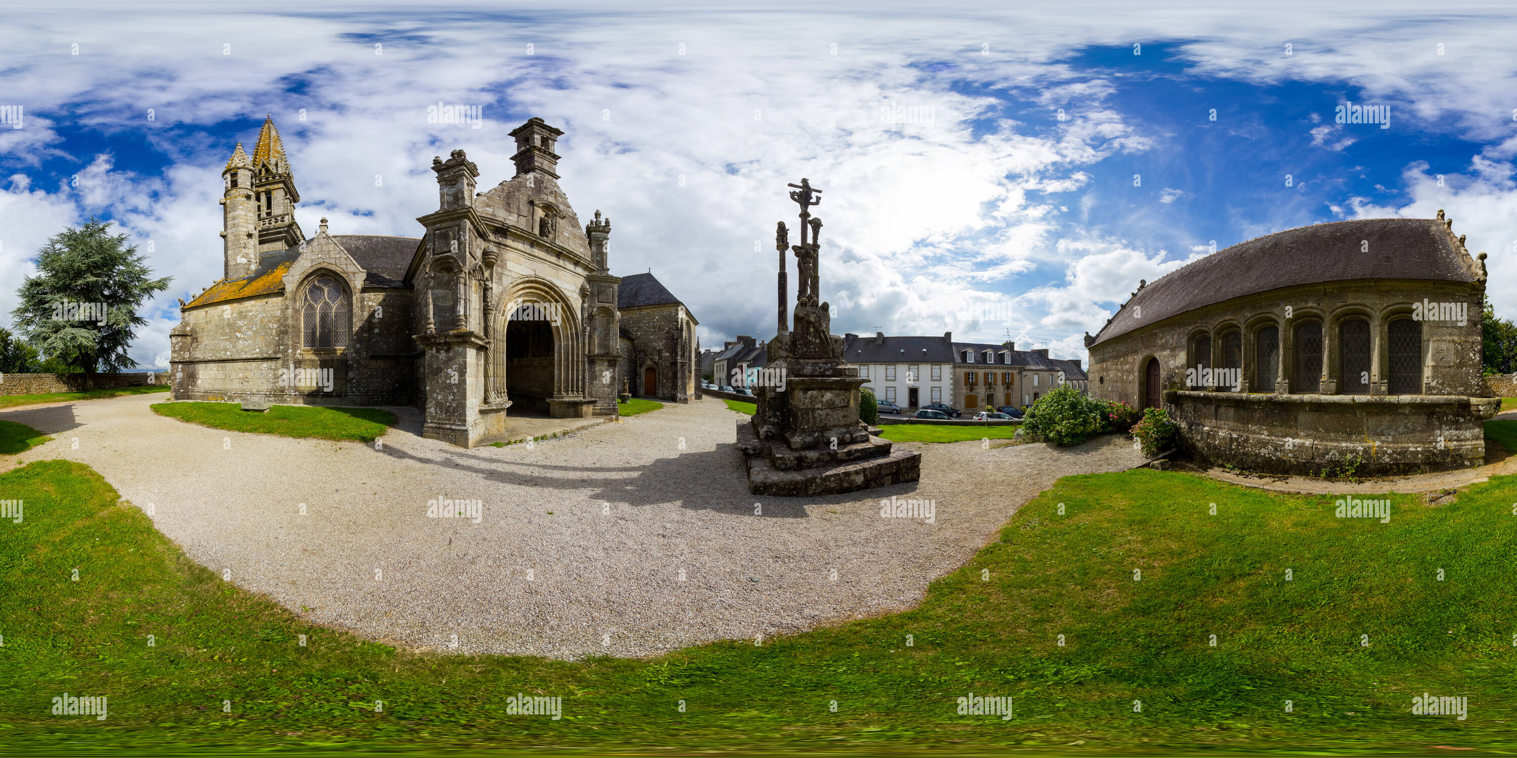 360° view of Parish close of a small village in Brittany, France - Alamy