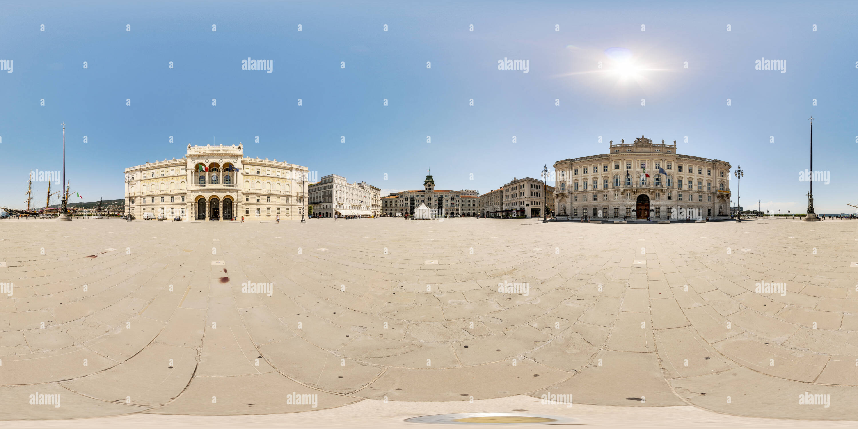 360° view of Trieste-Piazza Unità d'Italia - Alamy