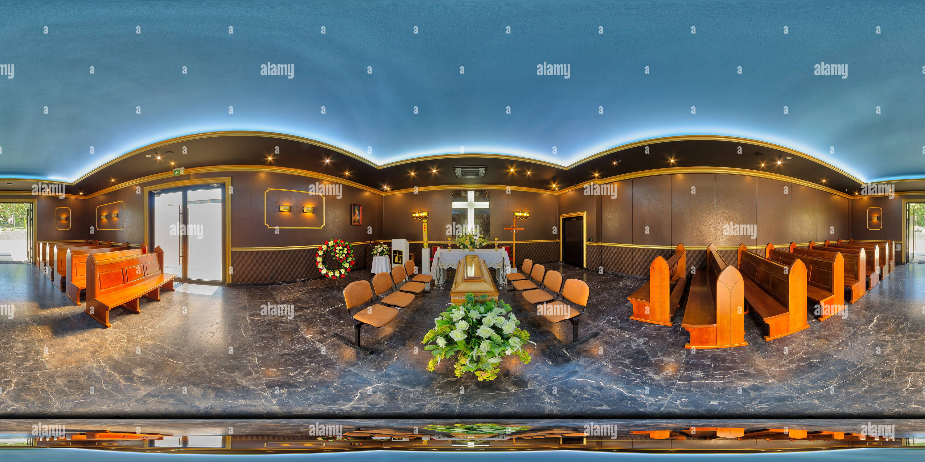 360° view of Inside the funeral chapel - Alamy