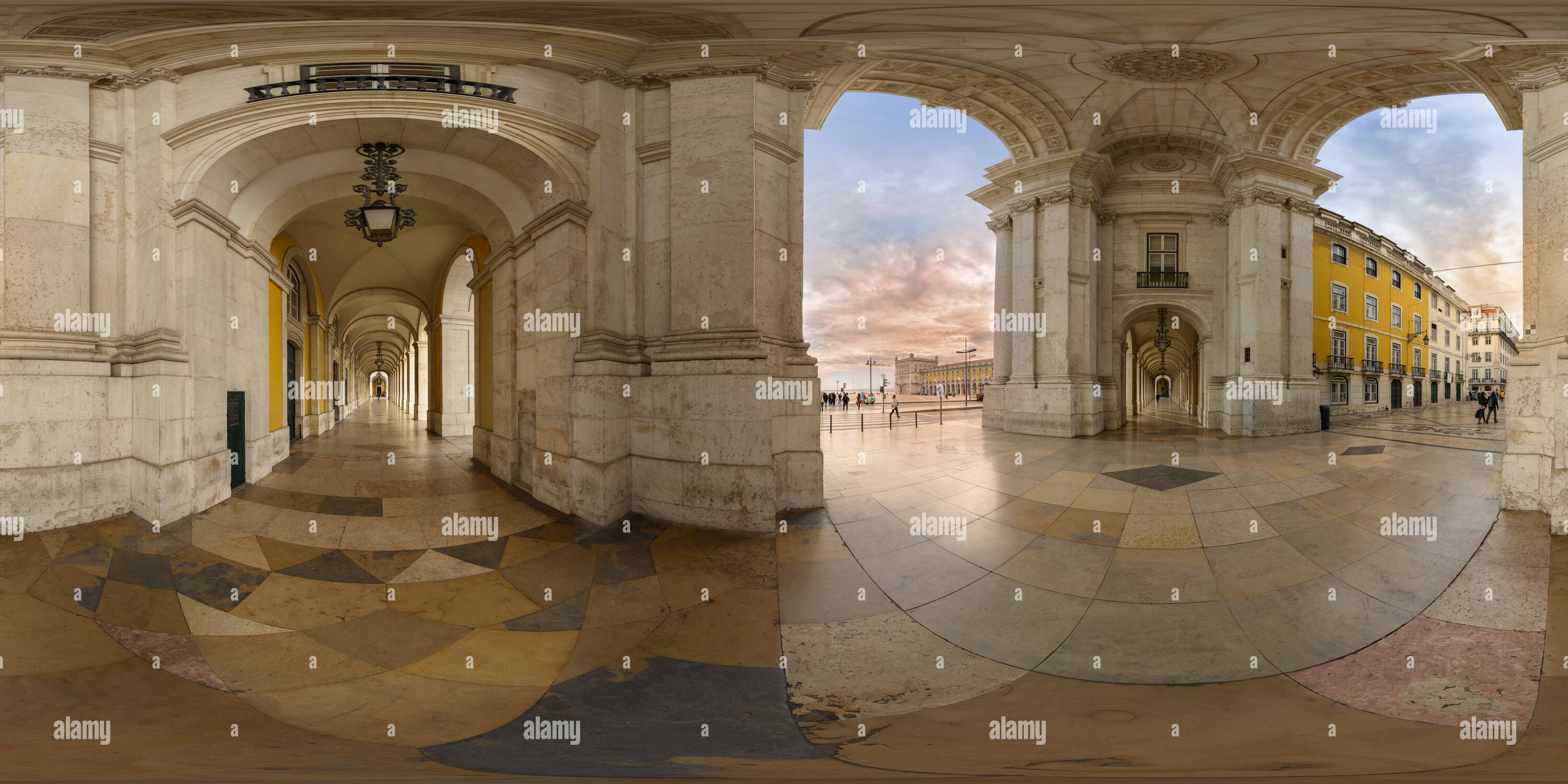 360° view of Below the Arch of Rua Augusta, Lisbon - Alamy