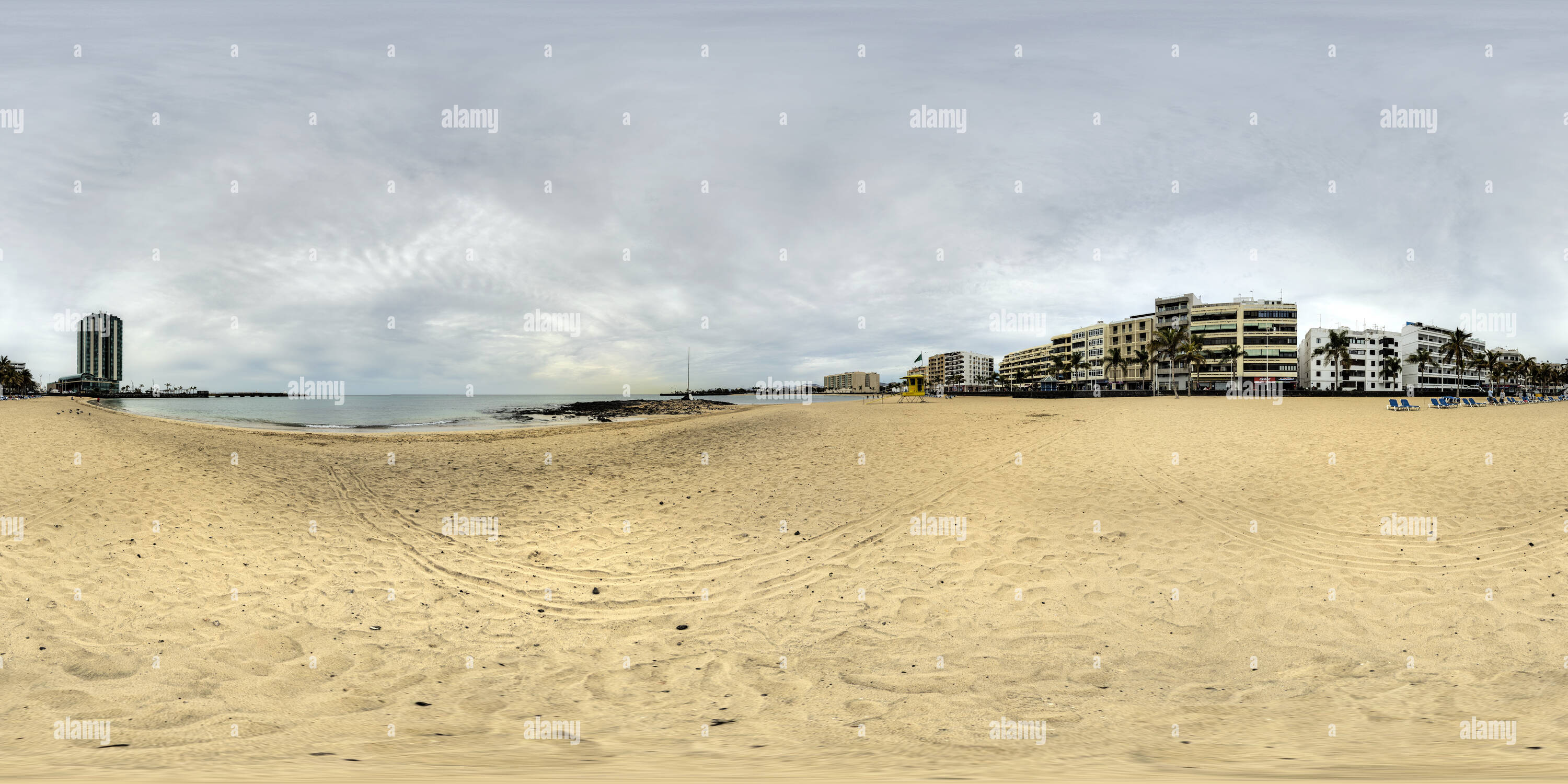 Reducto beach hi-res stock photography and images - Alamy