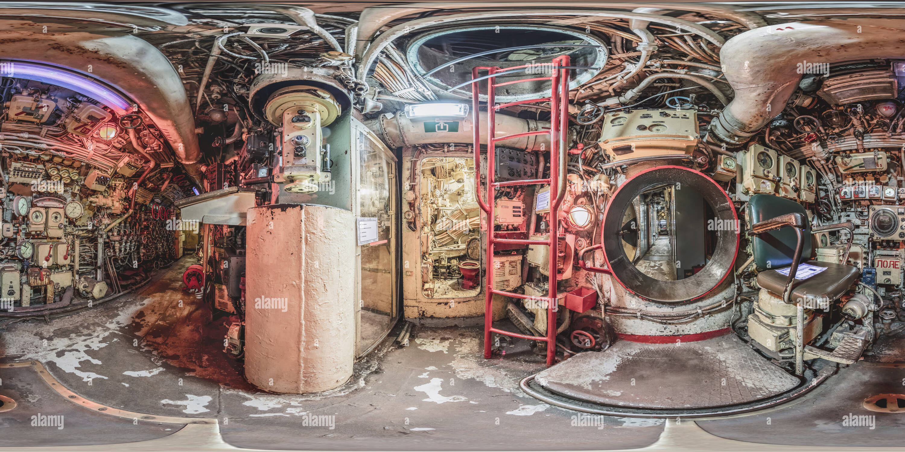 360° view of USSR Foxtrot Submarine - navigation room - Alamy