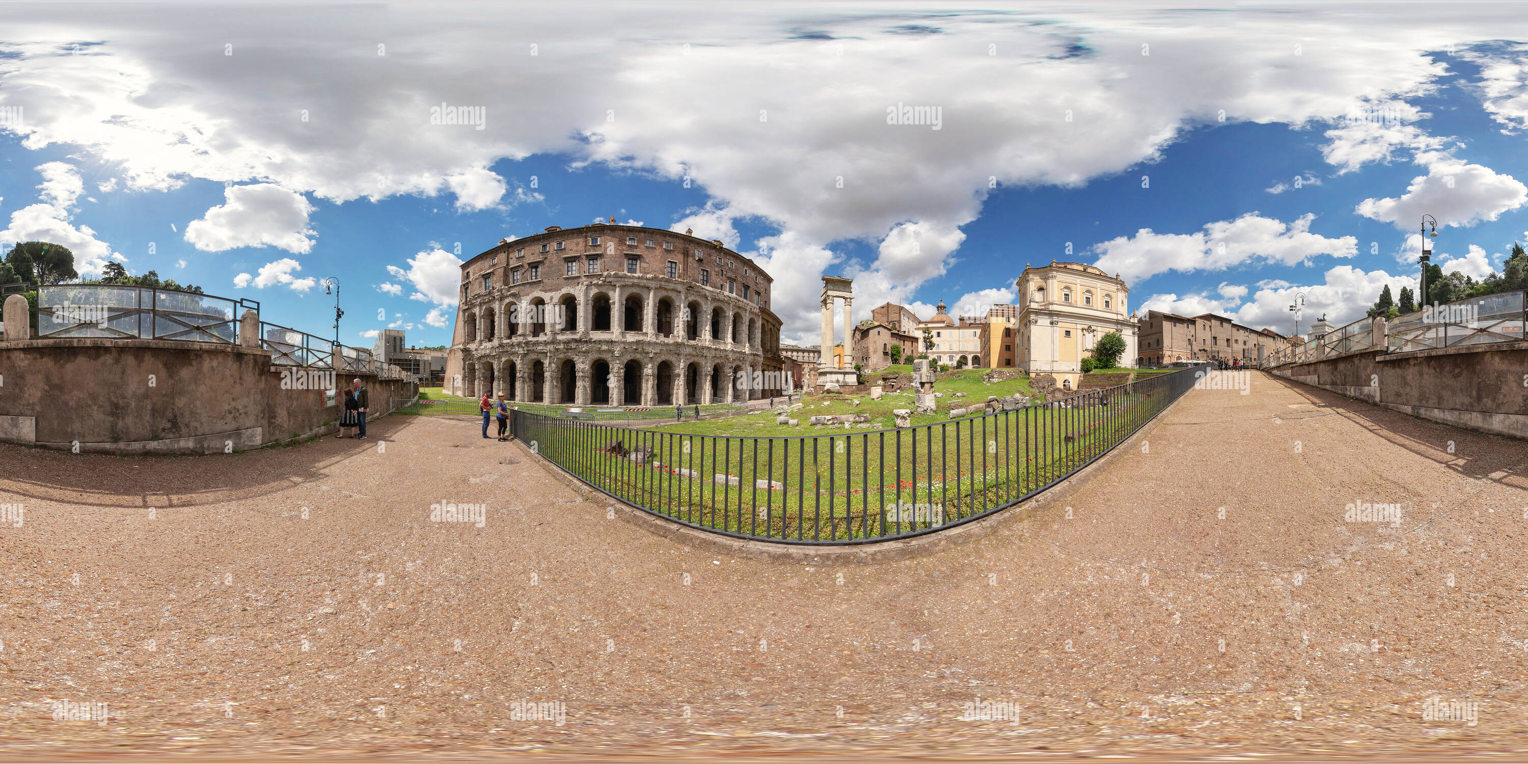 Via del teatro di marcello hi-res stock photography and images - Alamy