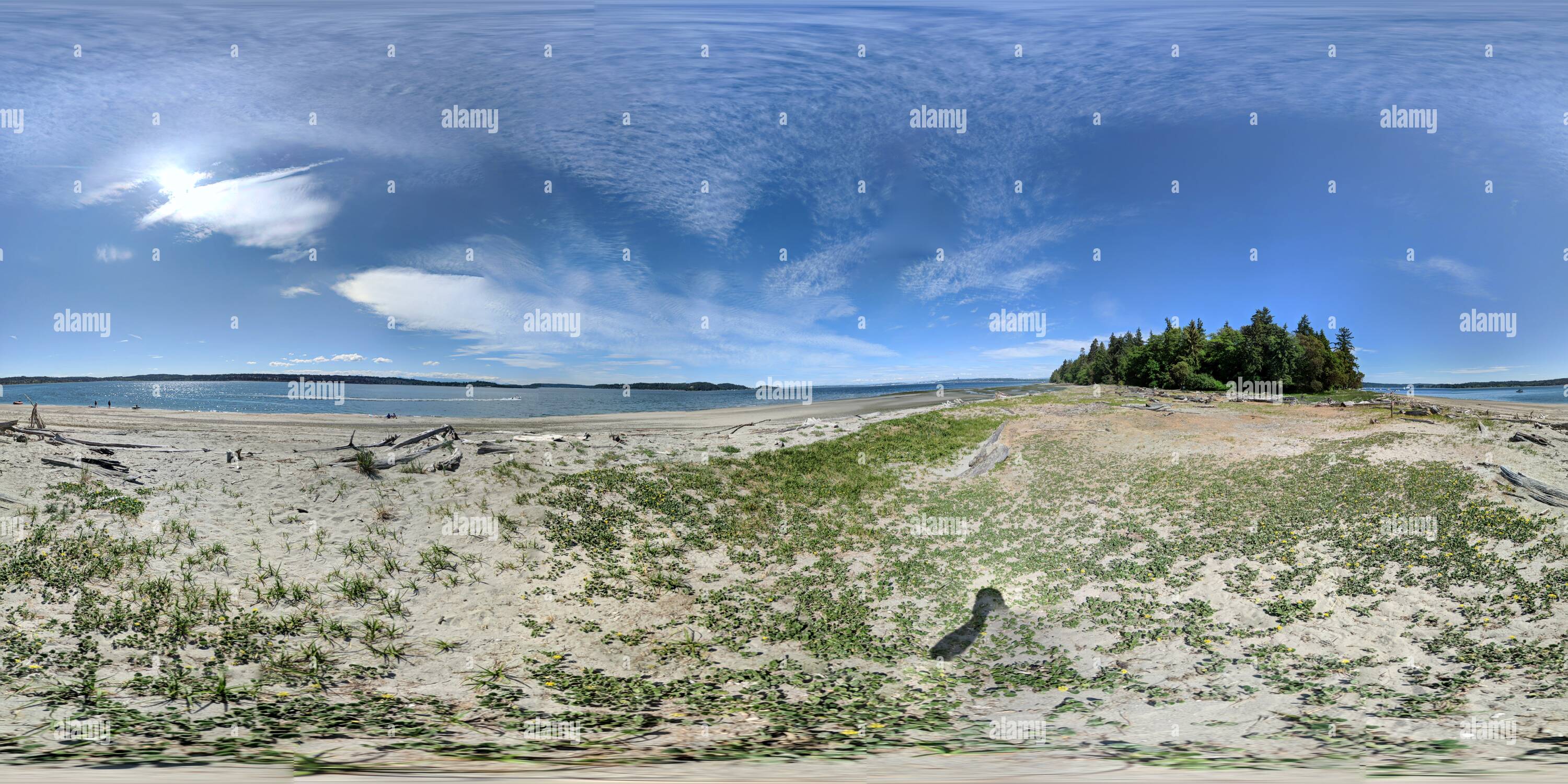 360° view of Blake Island, NW Point, Puget Sound, WA - Alamy