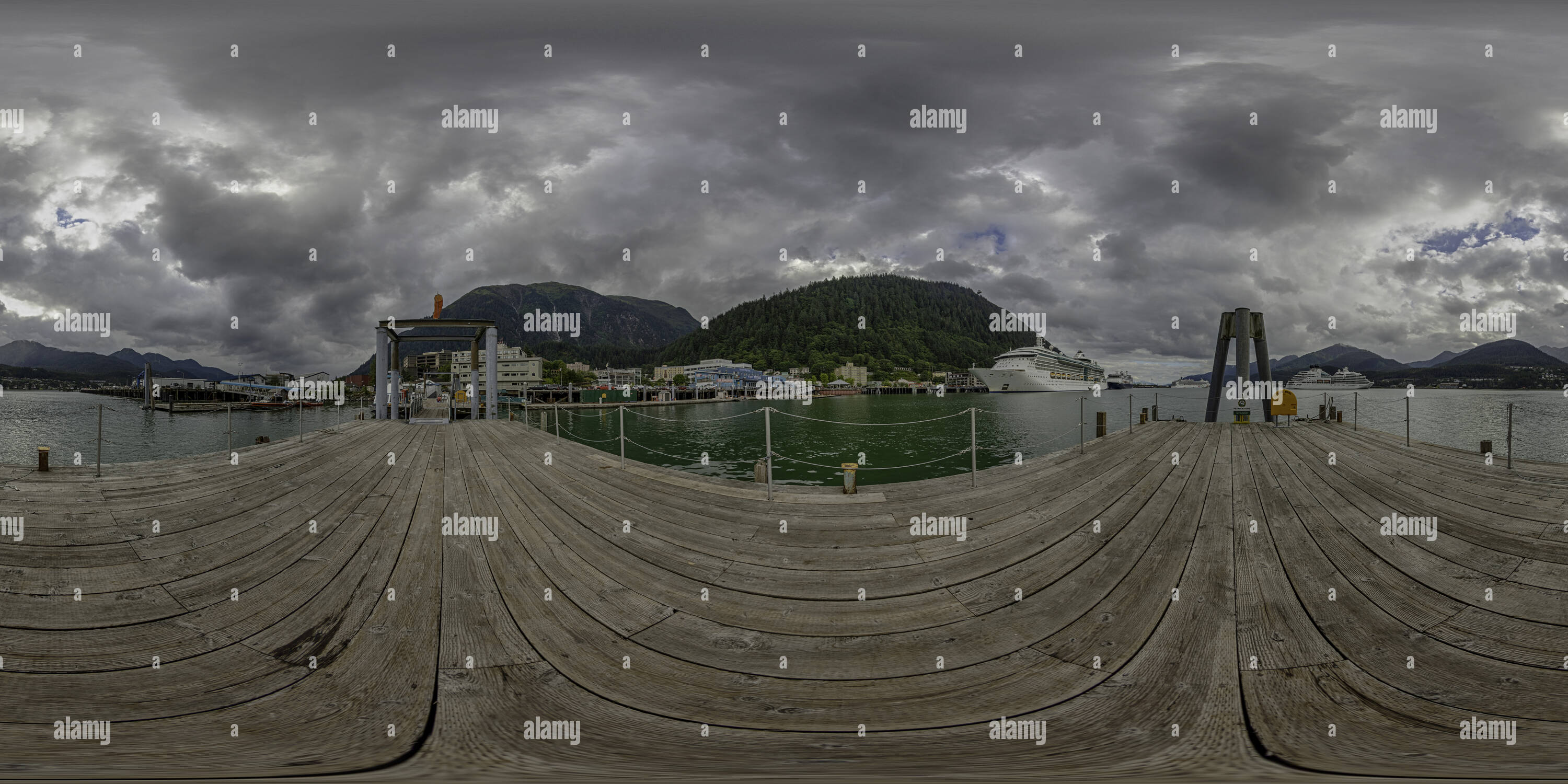 360° view of Juneau Curise Ship Dock Alaska - Alamy