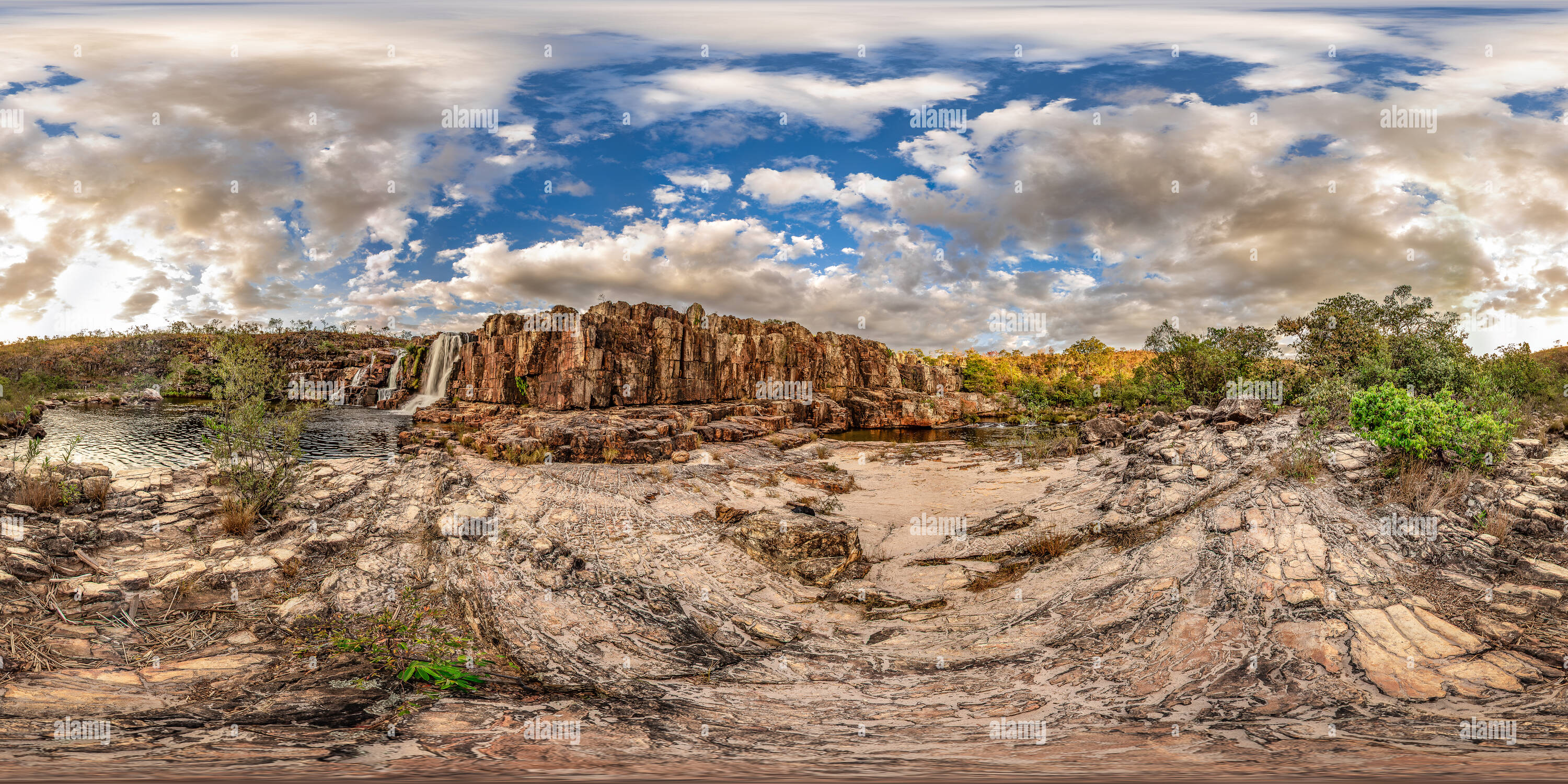 360° View Of Muralha Waterfall Alamy