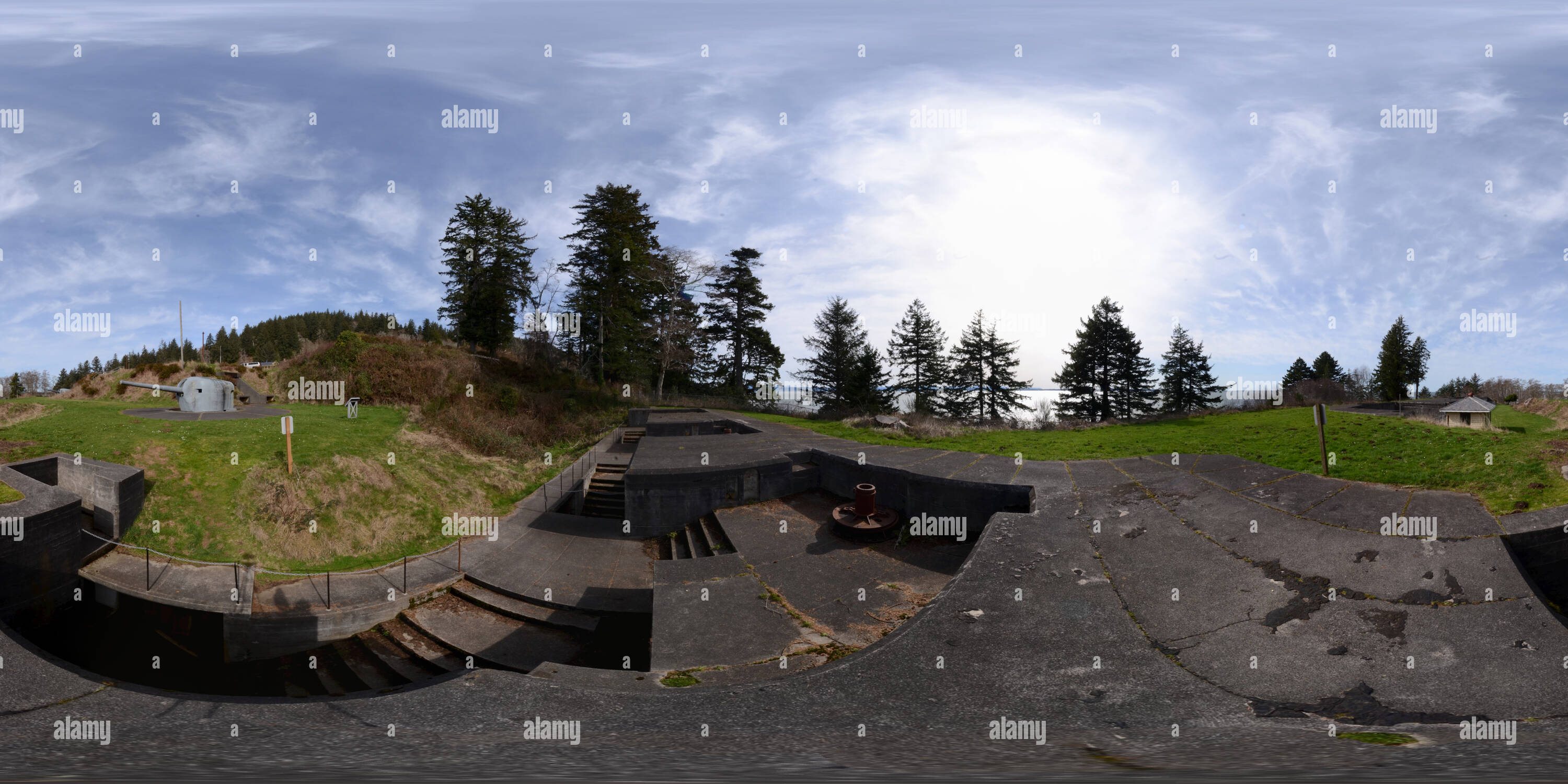 360° view of Battery Crenshaw - Fort Columbia State Park, Washington ...