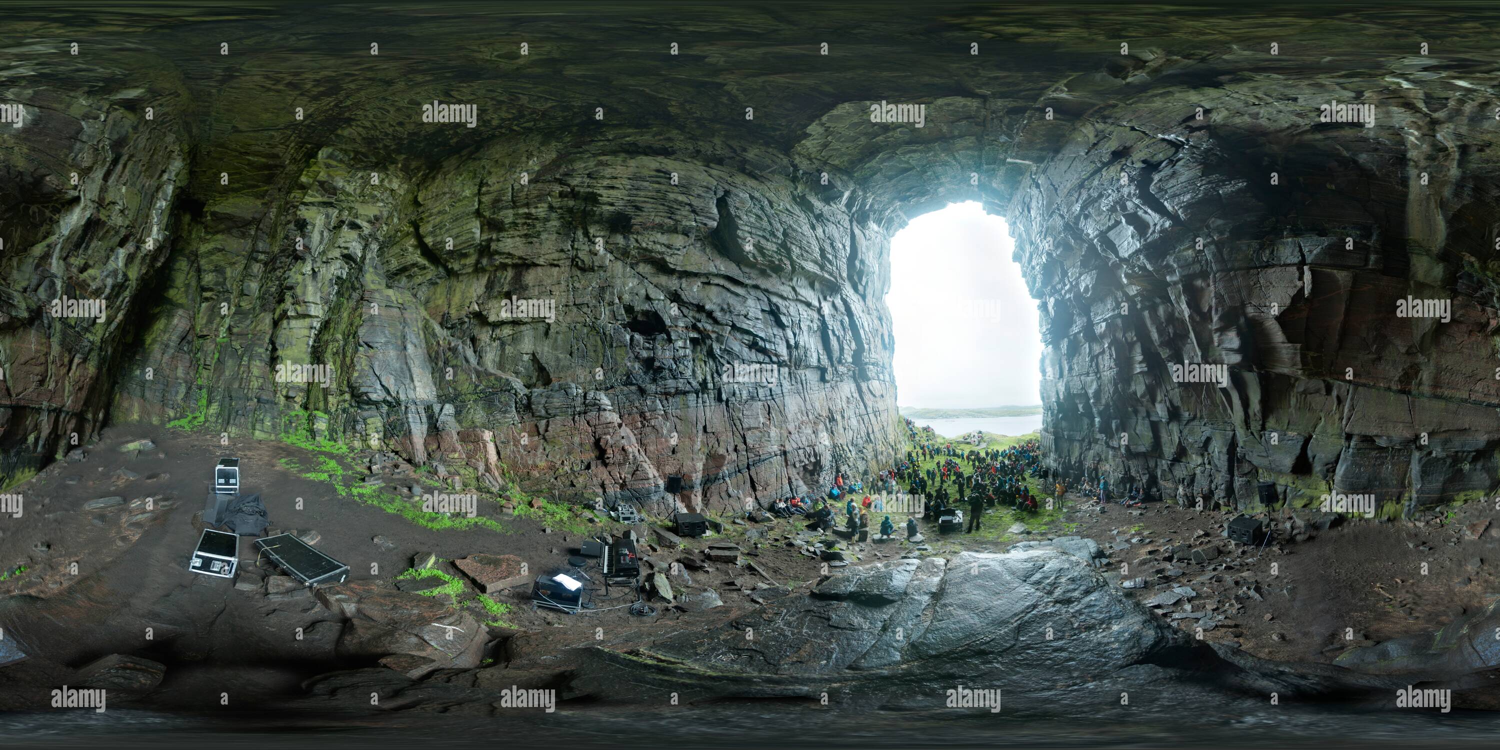 360° view of Kirkehelleren cave, Træna - Alamy