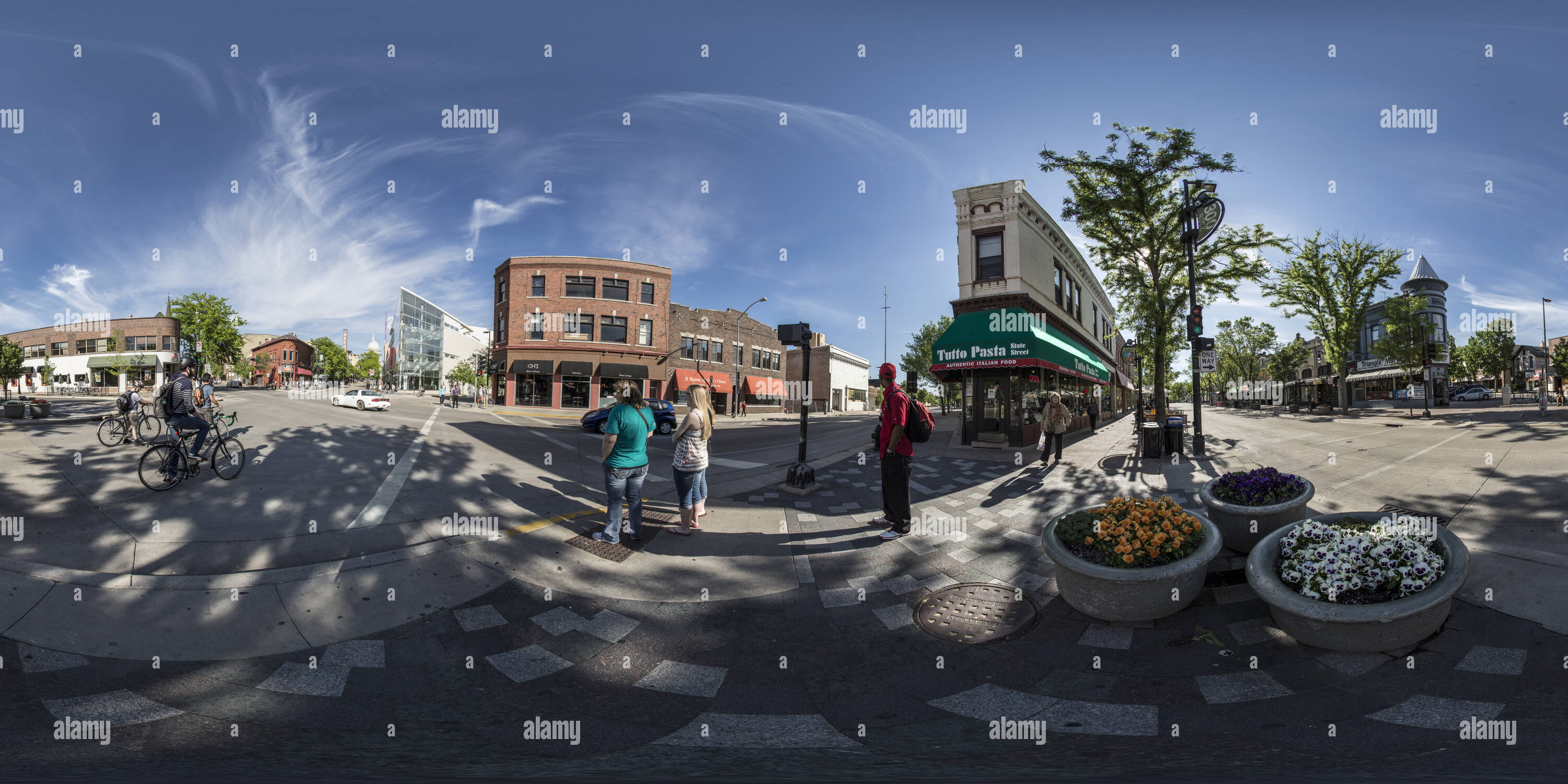 360° view of State Street in Madison, WI - Alamy