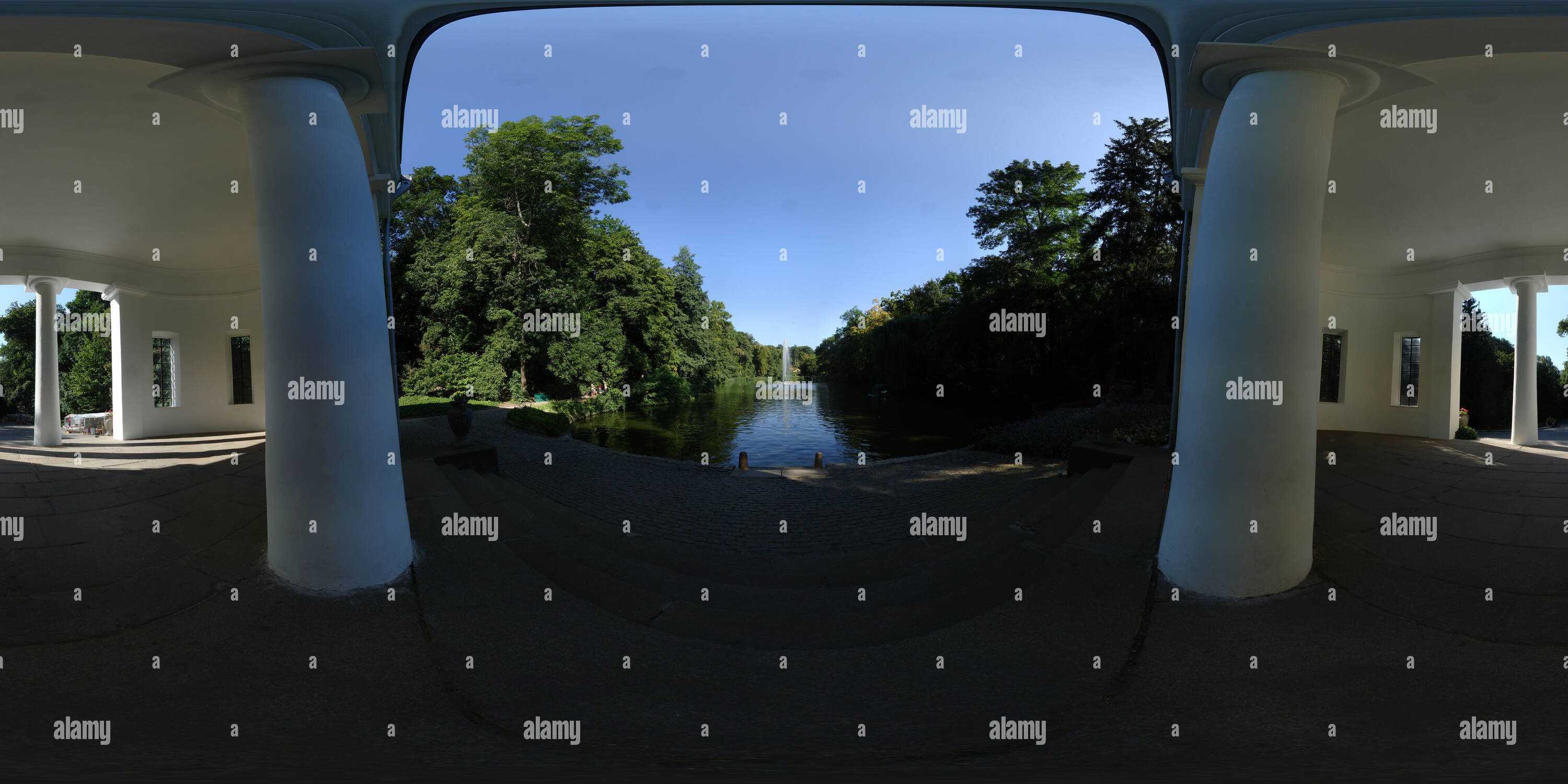 360° view of Sofievka. Uman. Snake Fountain - Alamy