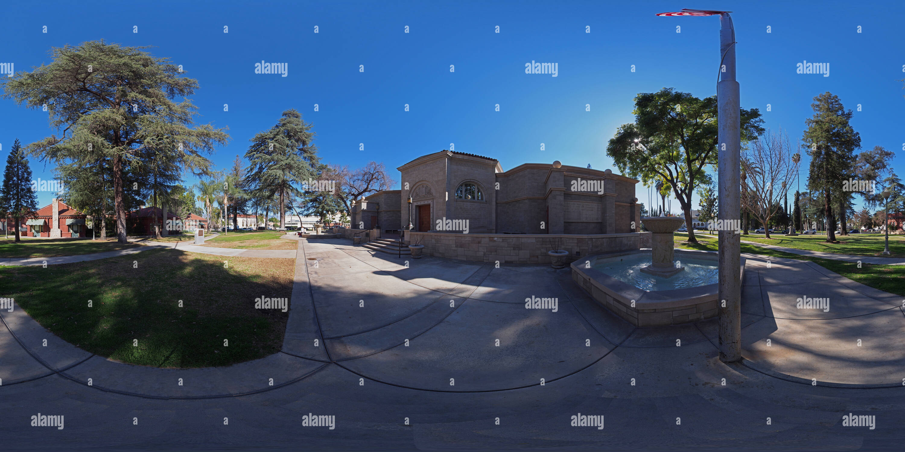 360° view of Lincoln Memorial Shrine Exterior Redlands California - Alamy