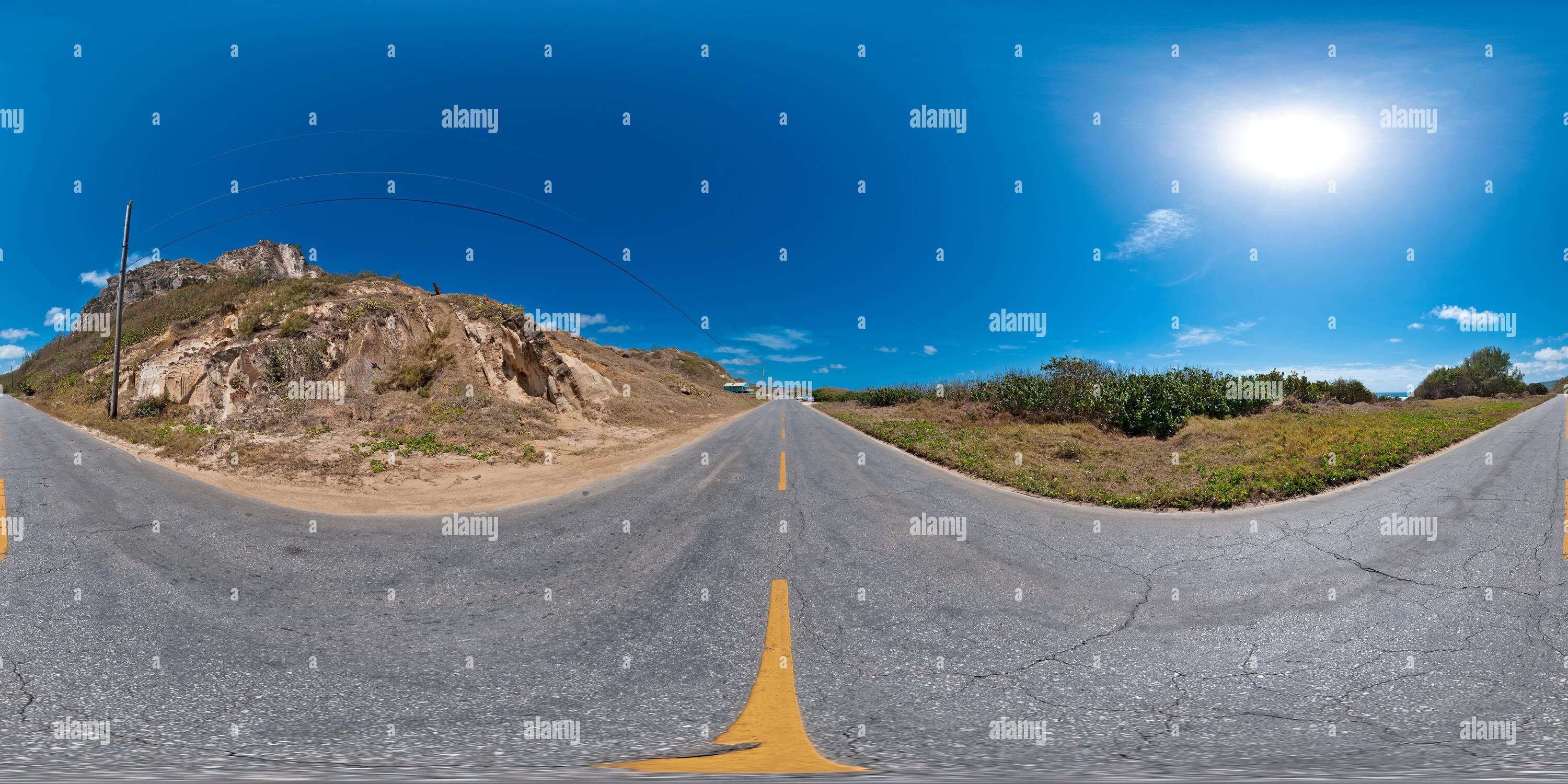 360° view of On East Coast Road base of Chalky Mount - Alamy