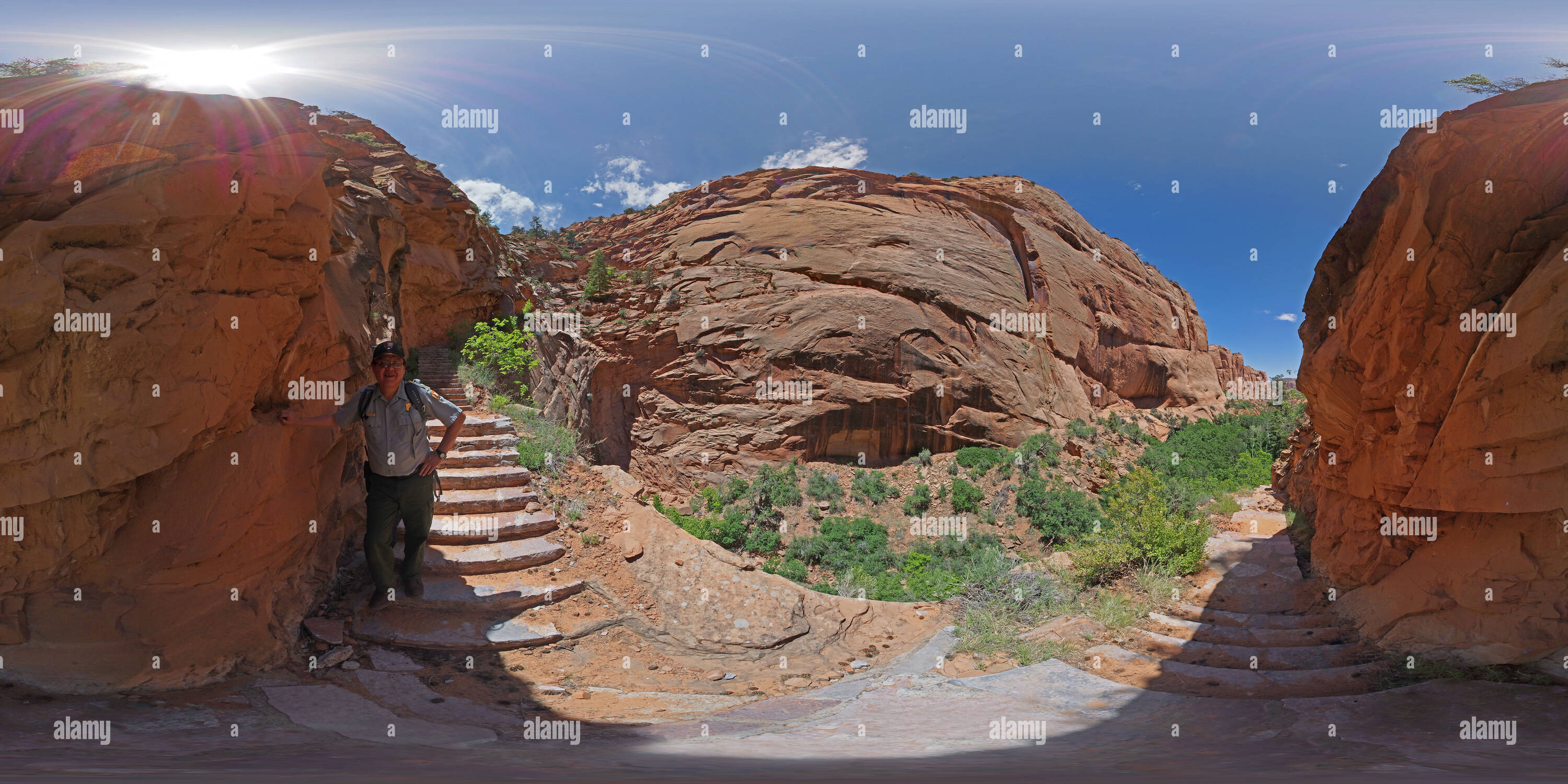 360° view of Dine guide Bill Little on the Aspen Trail to Betatakin ...