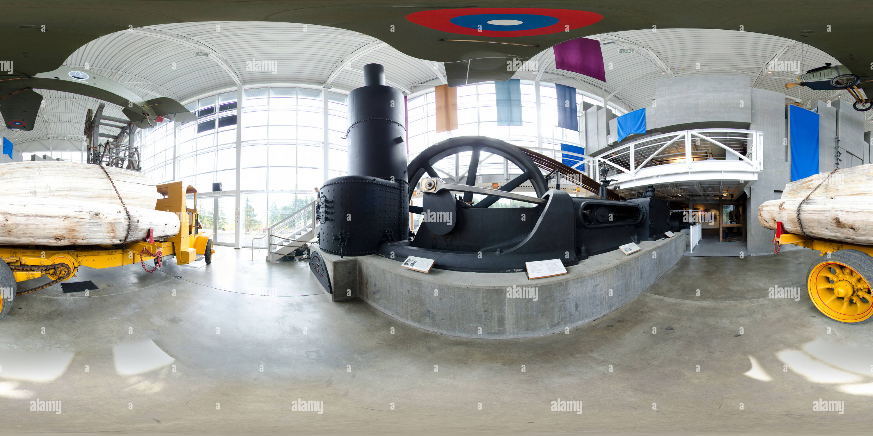 360° view of Columbia Gorge Interpretative center, Stevenson Washington ...