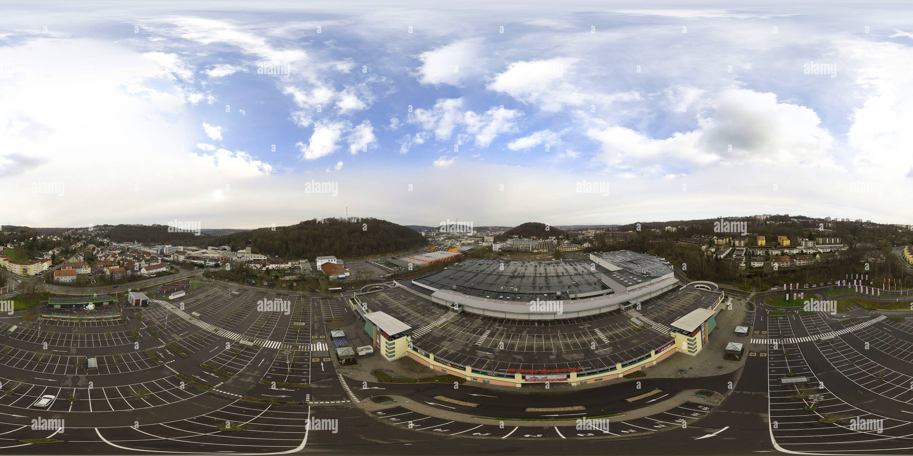 360° view of Saar Basar Shoping Center - Alamy