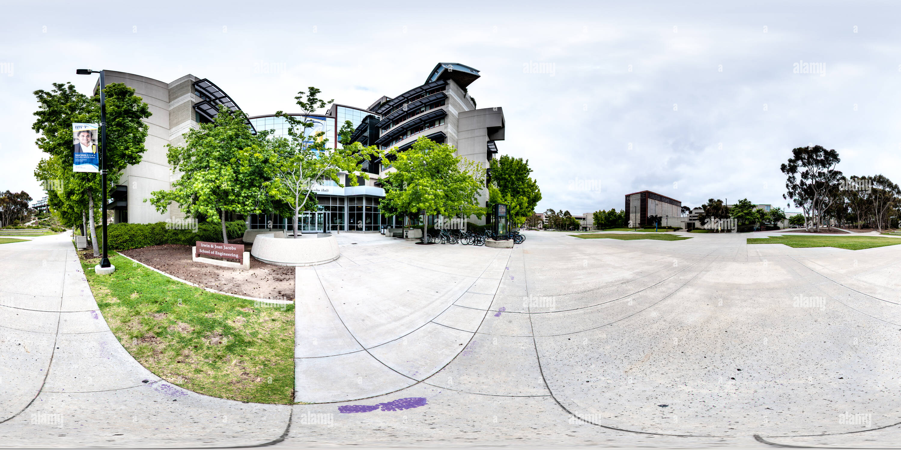 360° view of Fallen Star on Top of the Jacobs Building, UCSD - Alamy