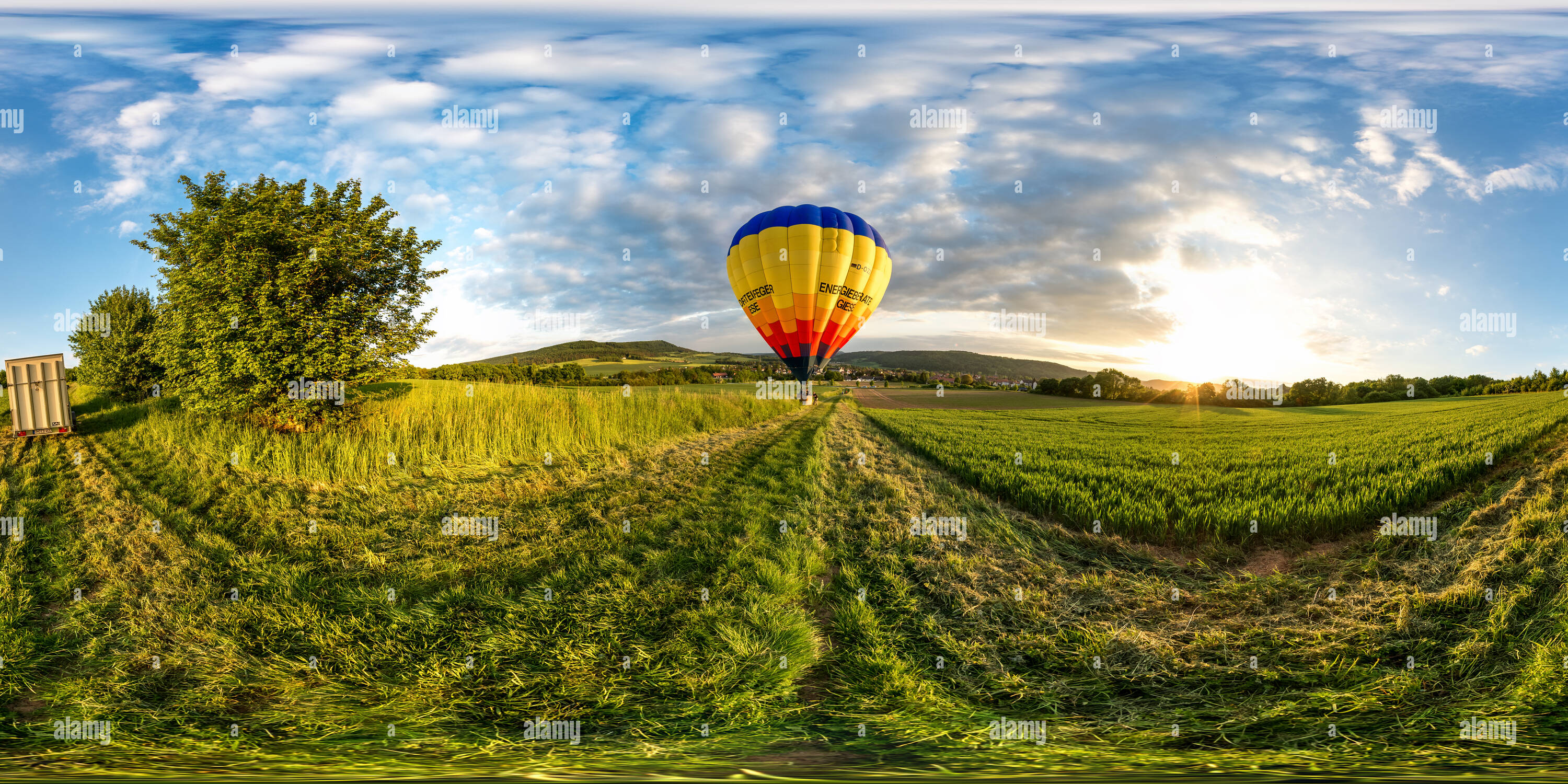 360° view of Hot Air Balloon - Wanfried - Alamy