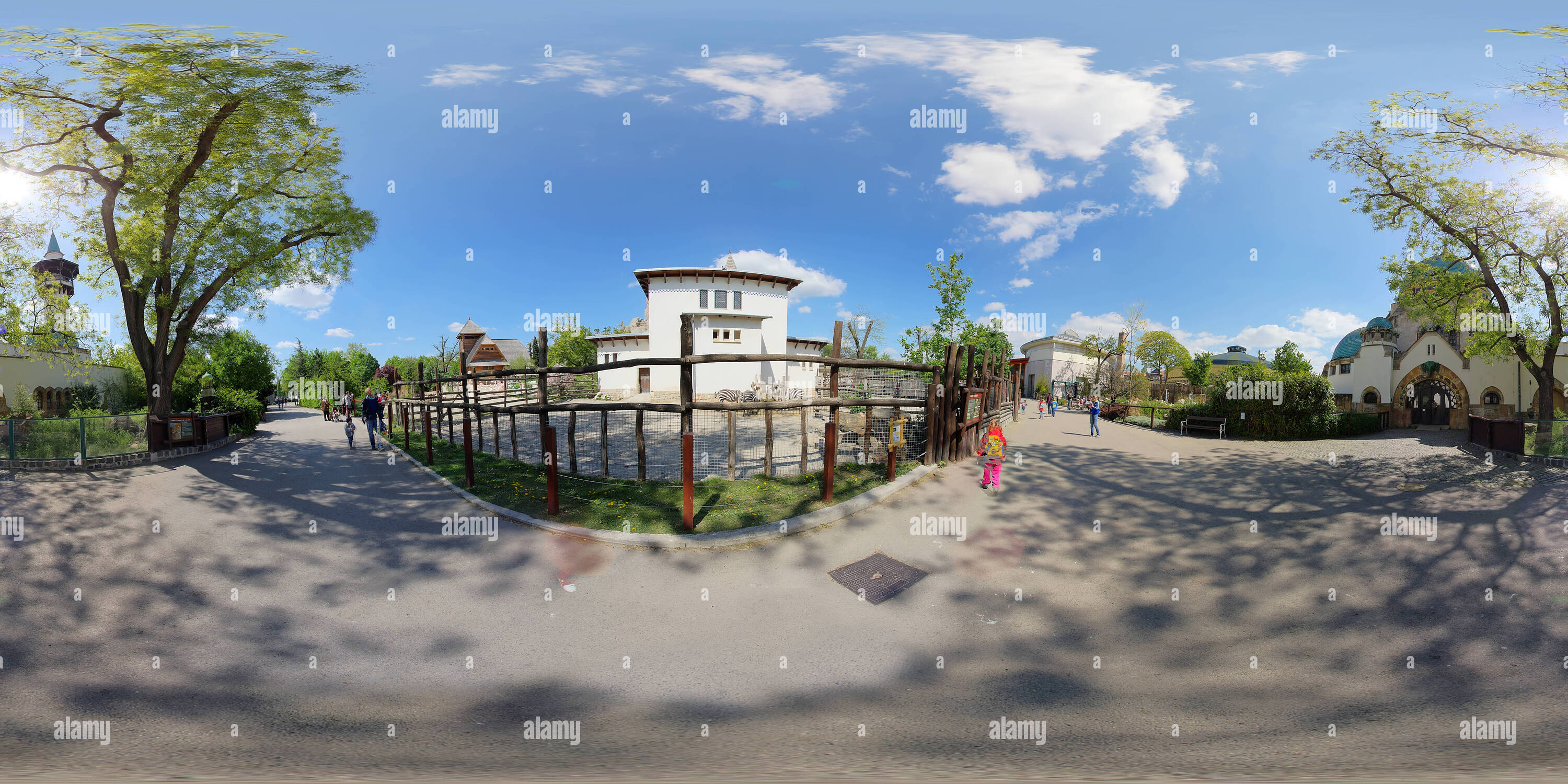 360° view of Budapest Zoo Budapest Zoo 02 - Alamy