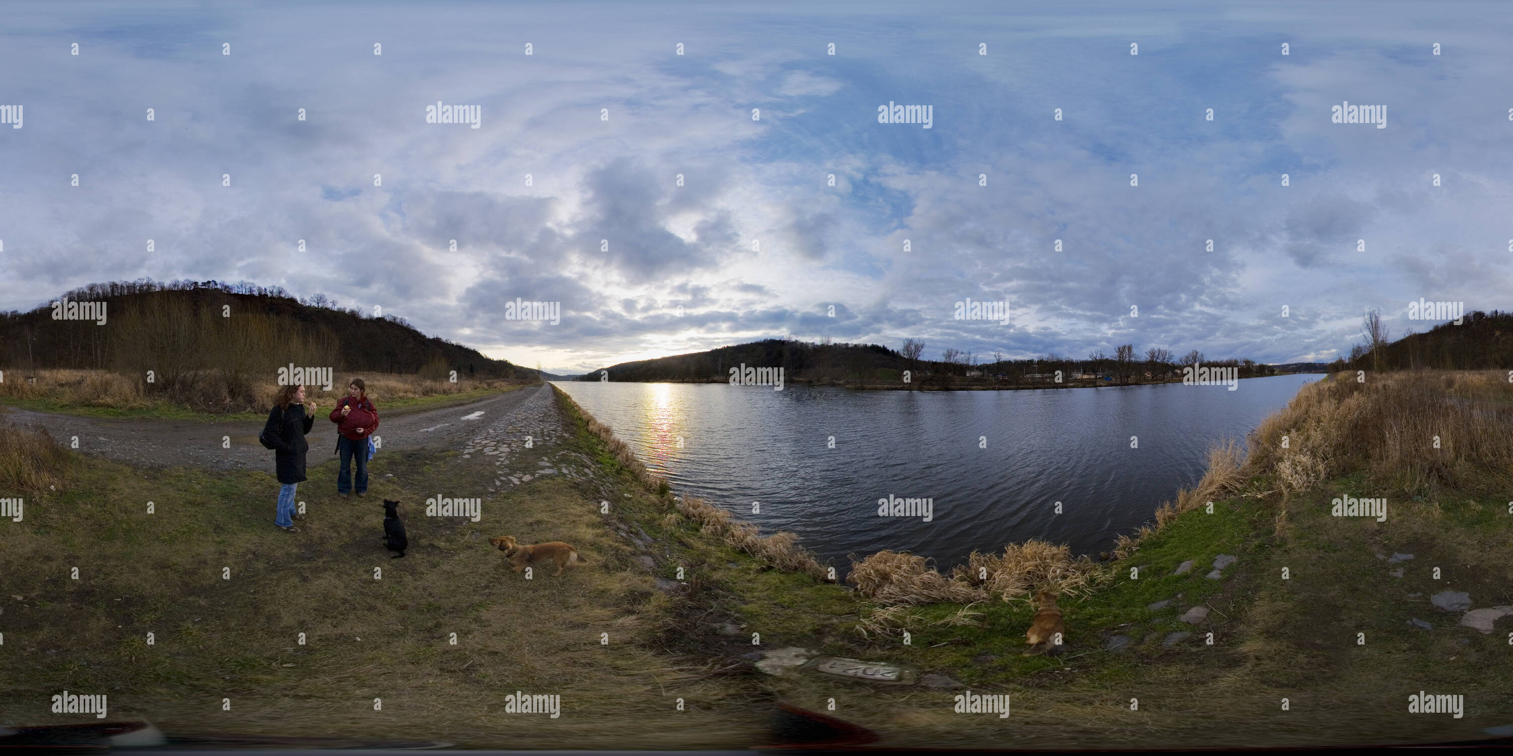 360° view of At the river bank - Alamy