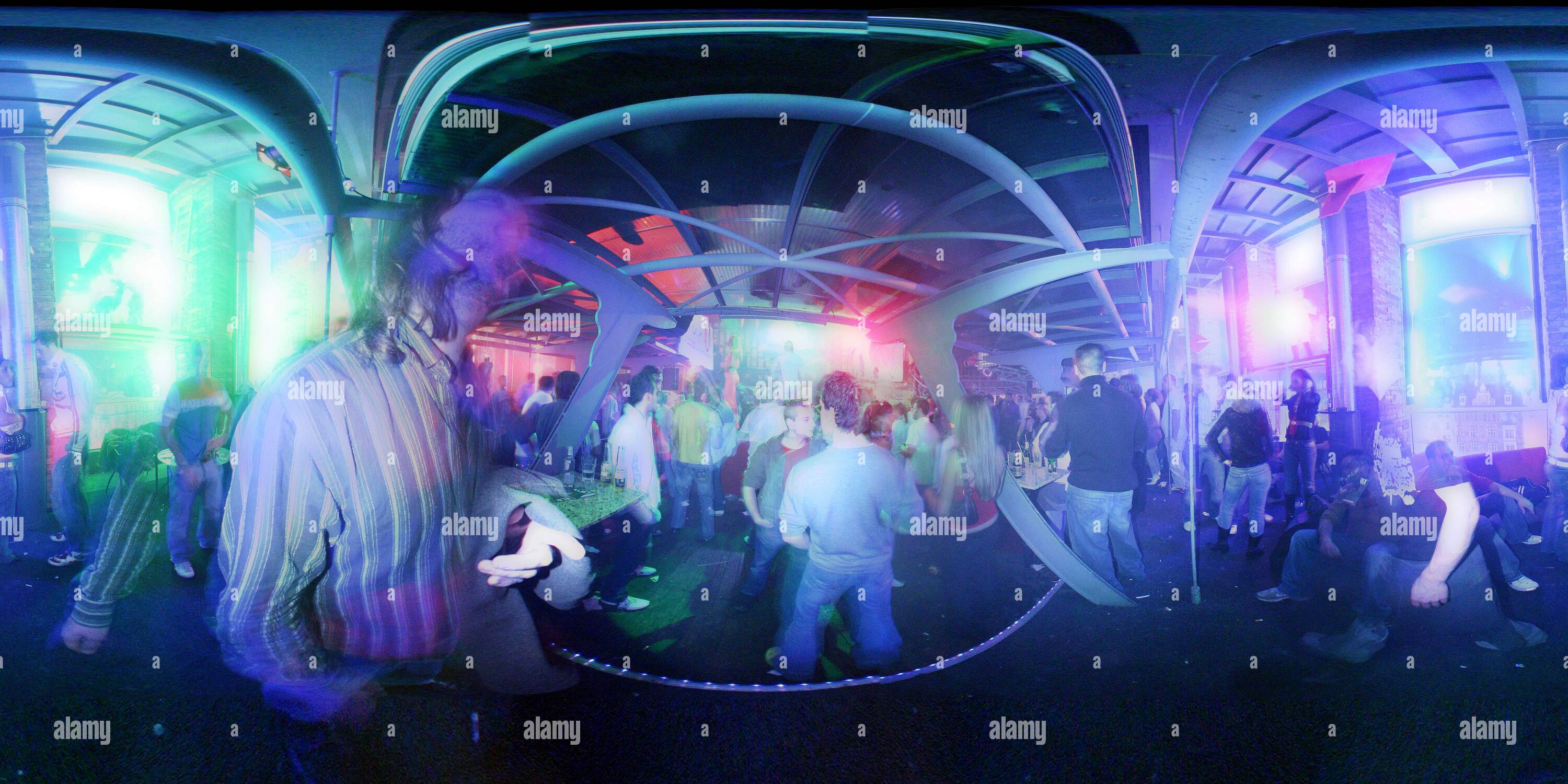 Duplex club hi-res stock photography and images - Alamy