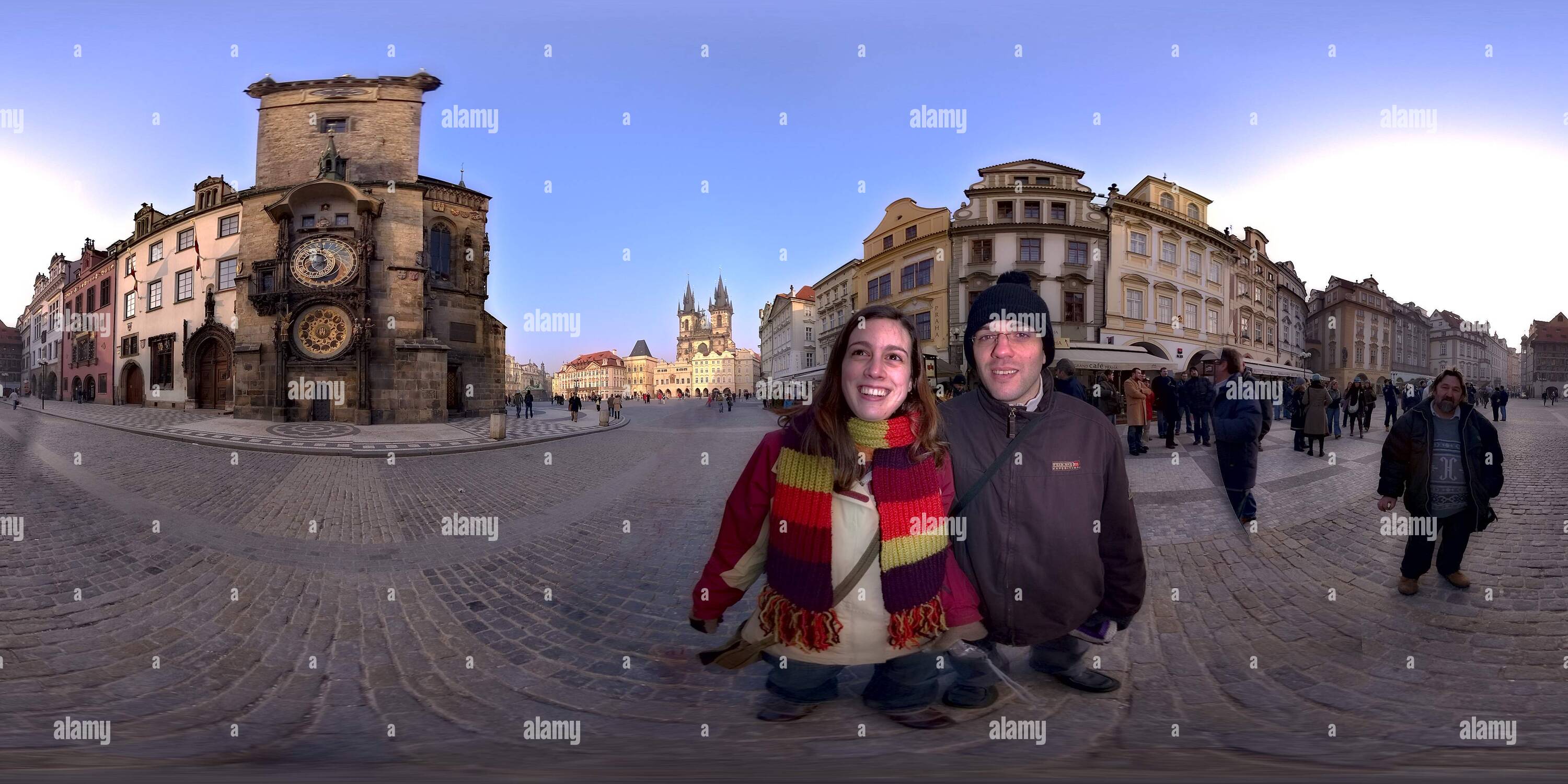 360° view of Astronomical Clock and Fiero on Old Town Square - Alamy