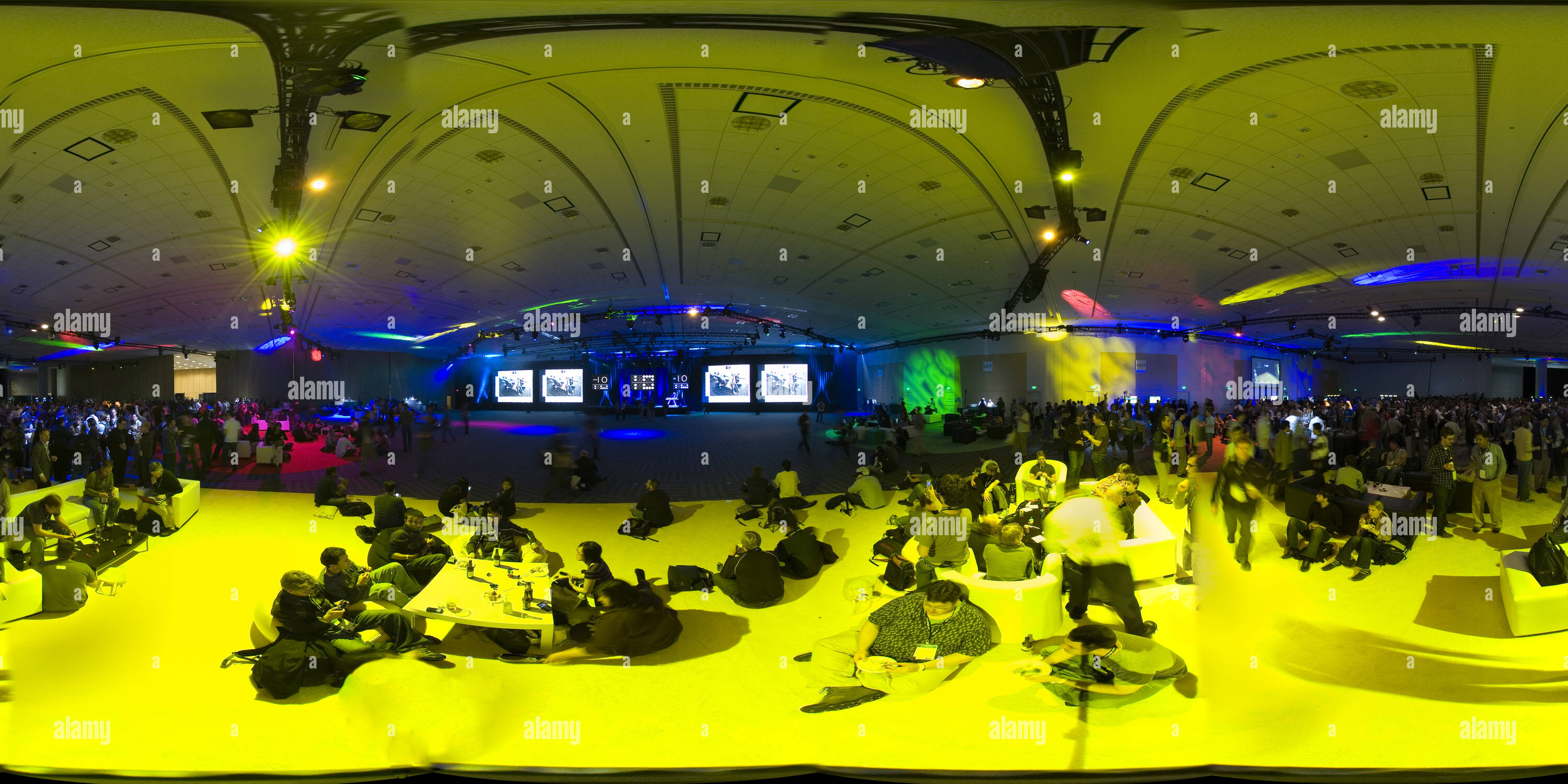 Google io hi-res stock photography and images - Alamy