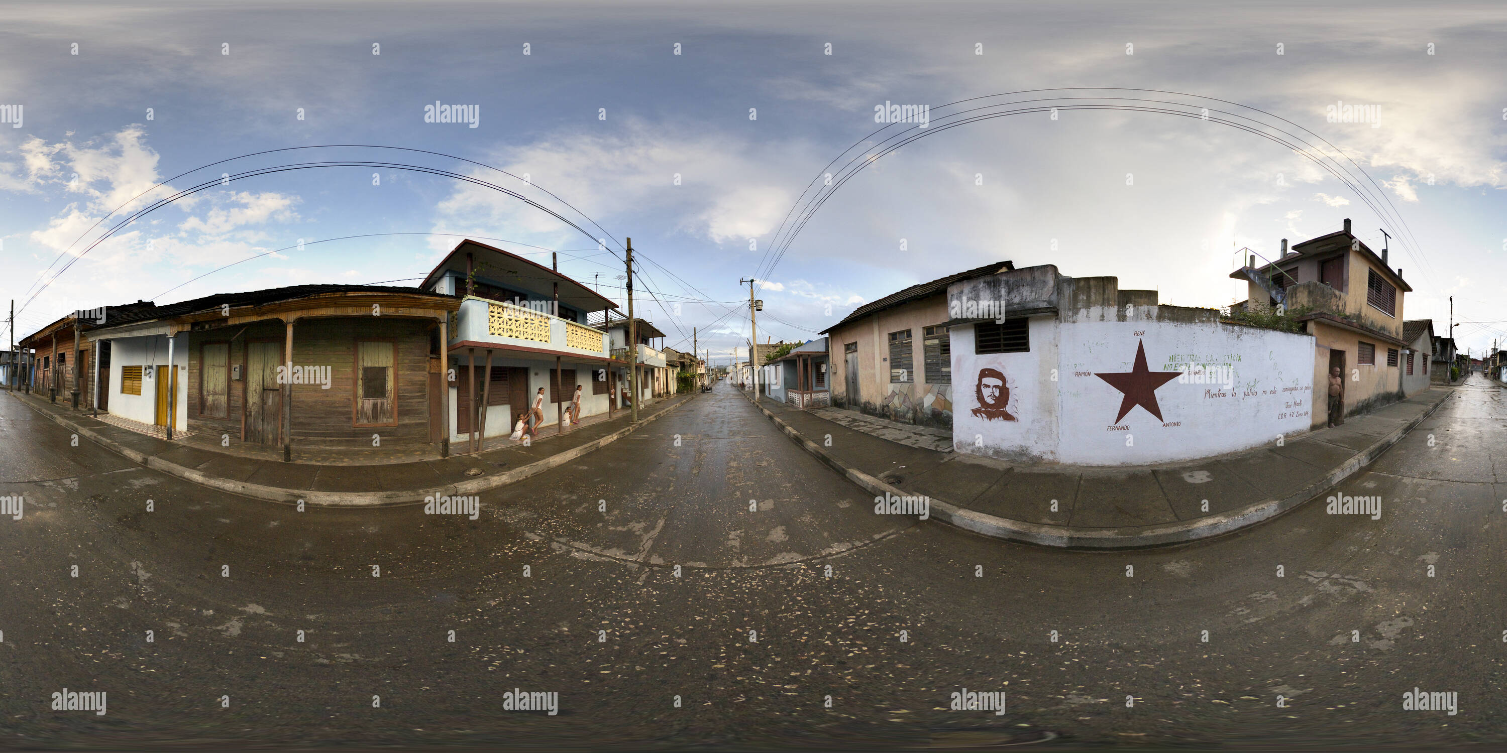 360° view of A mutated Che Guevara stencil grafitti in Baracoa - Alamy