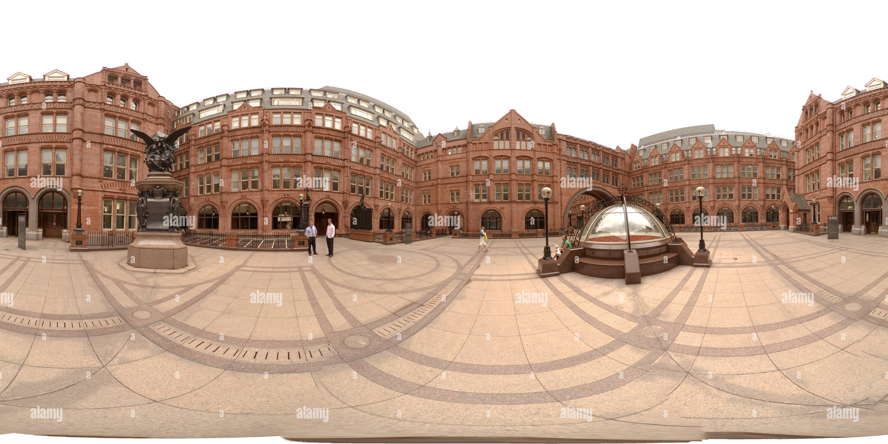 Holborn bars building High Resolution Stock Photography and Images - Alamy