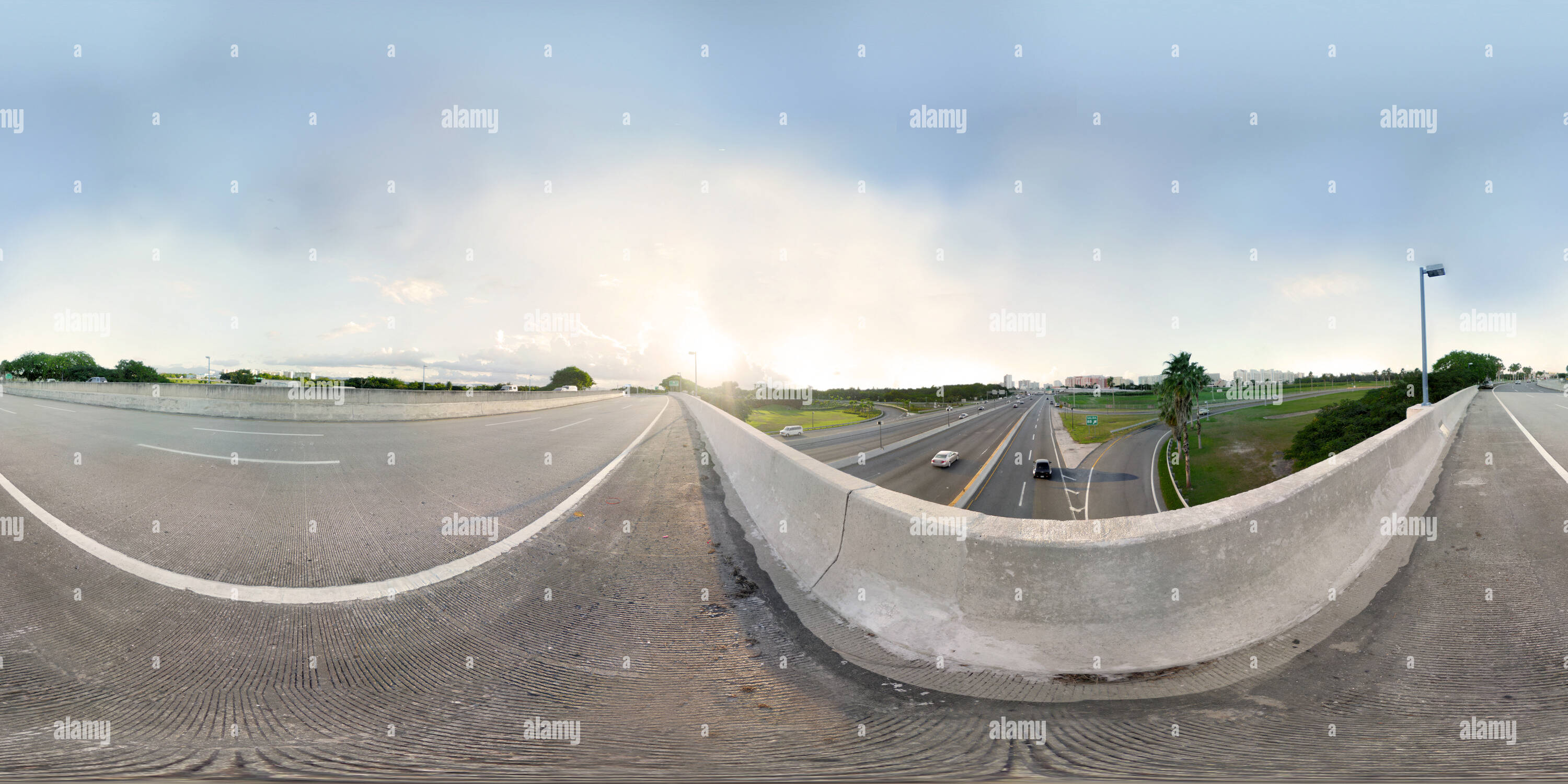 360° view of Isla Verde Pr Puente Del Aereopuerto - Alamy