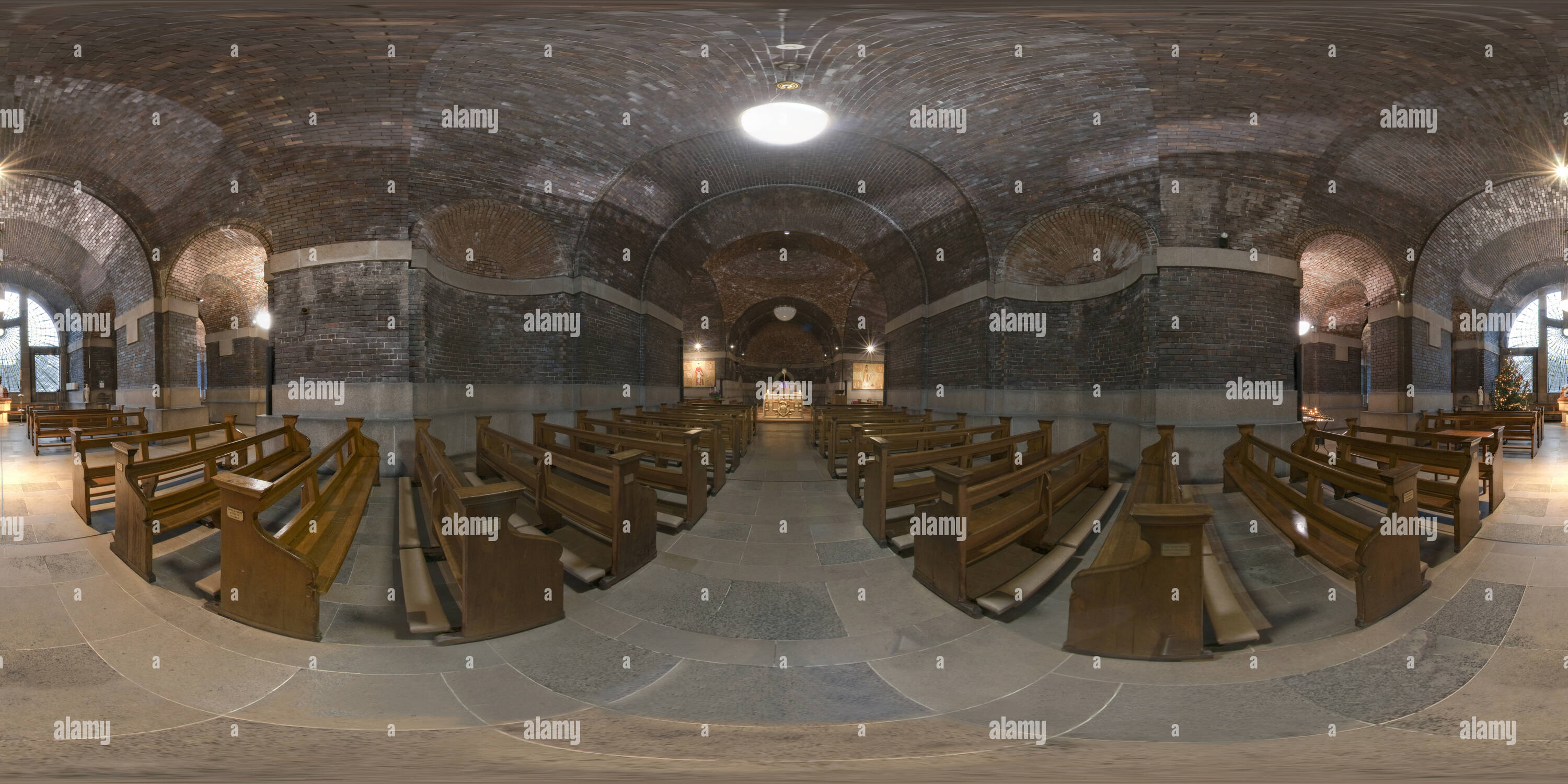 Liverpool metropolitan cathedral crypt hi-res stock photography and ...