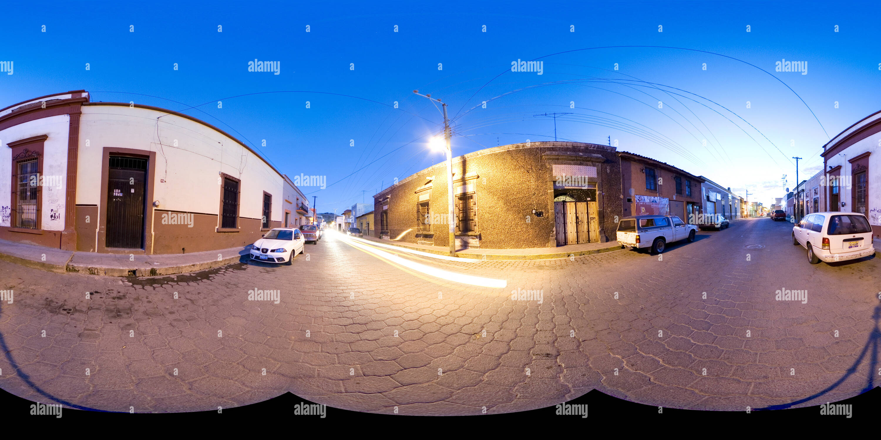 360° view of Tequila Streets 1487 - Alamy