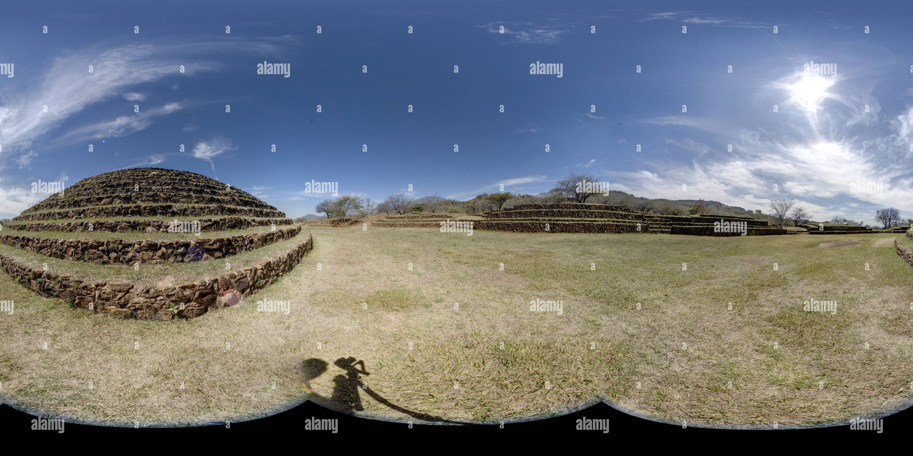 360° view of Guachimontones Archaeological site, Teuchitlan 15 - Main ...