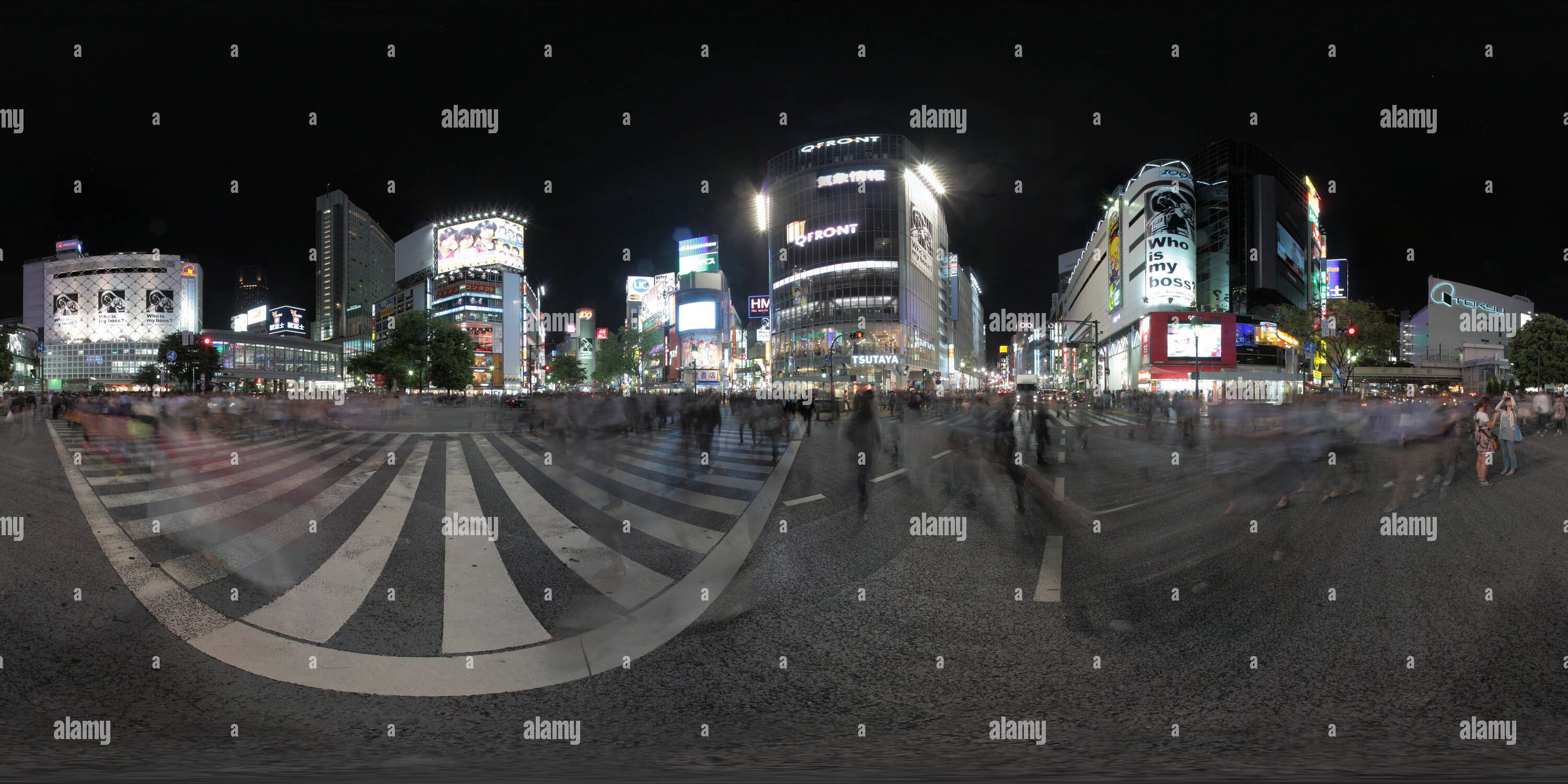 360° view of Shibuya, Tokyo - Crosswalk at night - Alamy