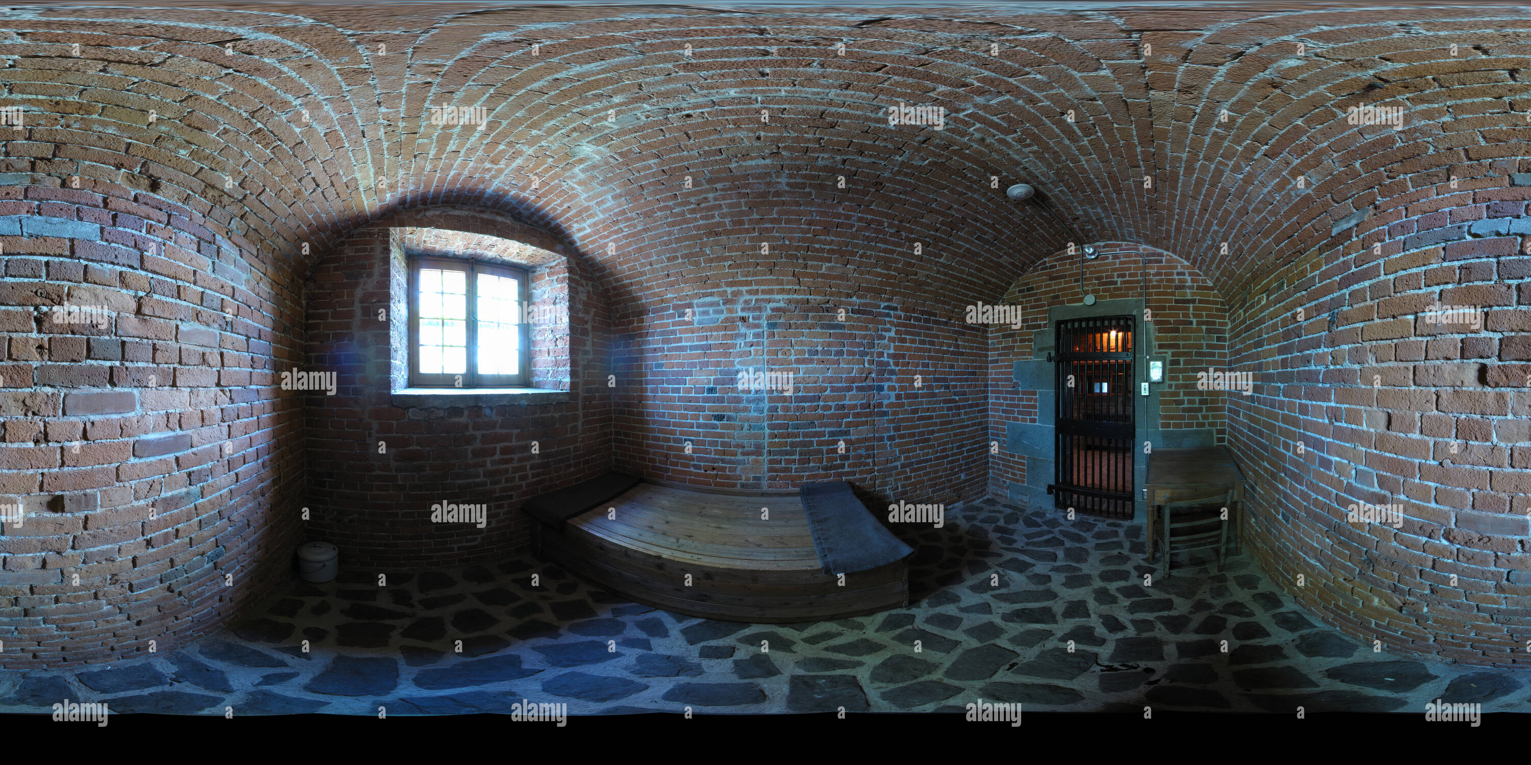 Jail cell cellule prison citadelle quebec canada hi-res stock ...