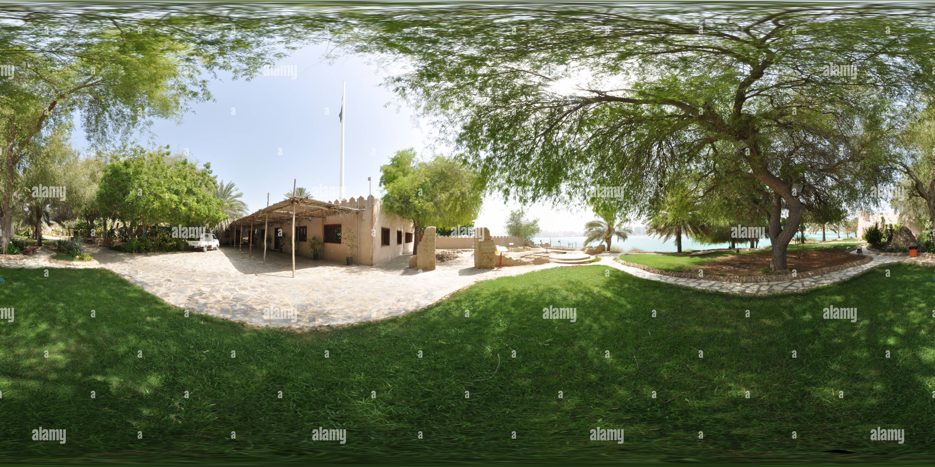 360° view of Inside Abu Dhabi Heritatage Village Under The Tree - Alamy