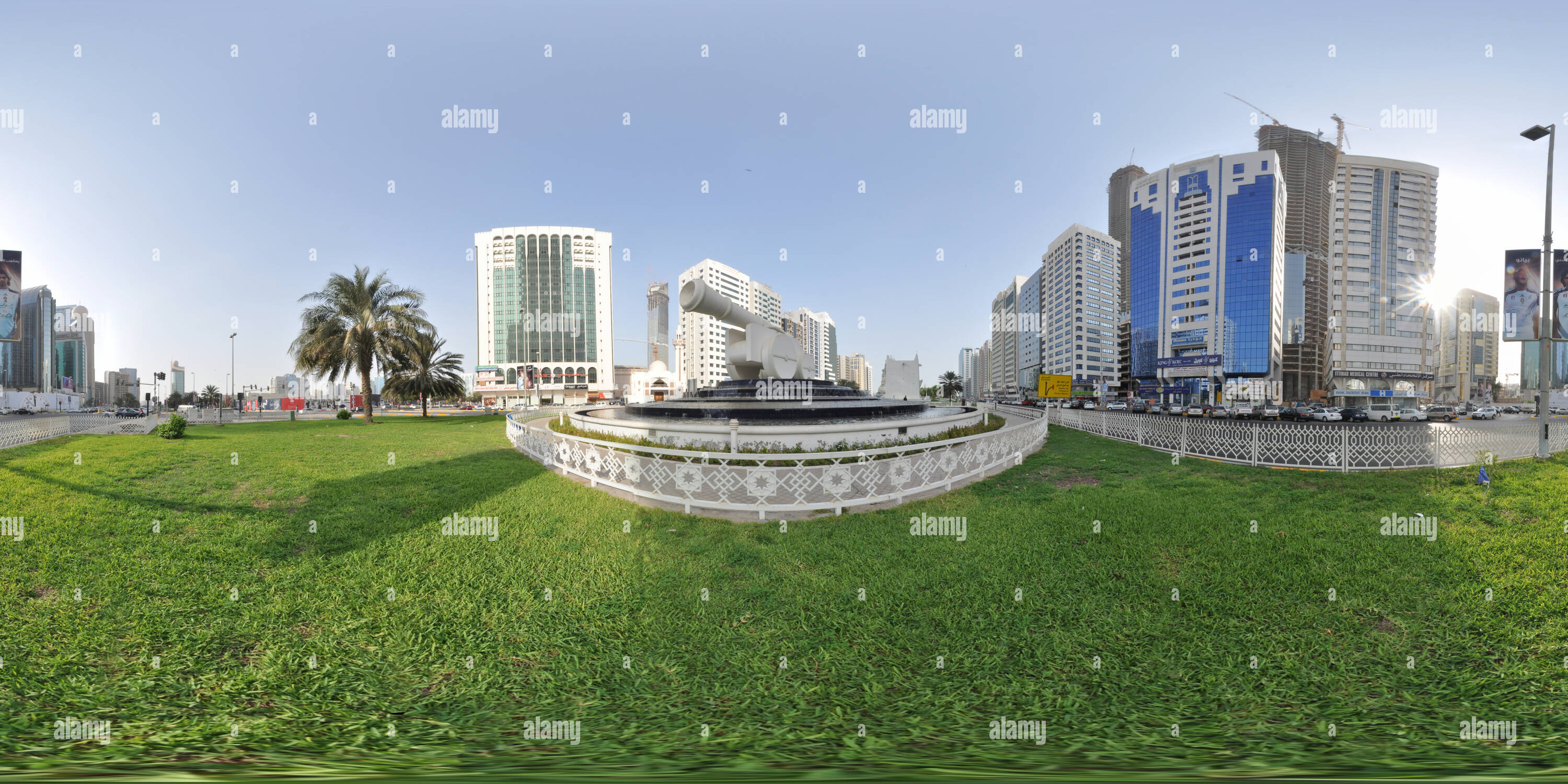 Hamdan street hi-res stock photography and images - Alamy