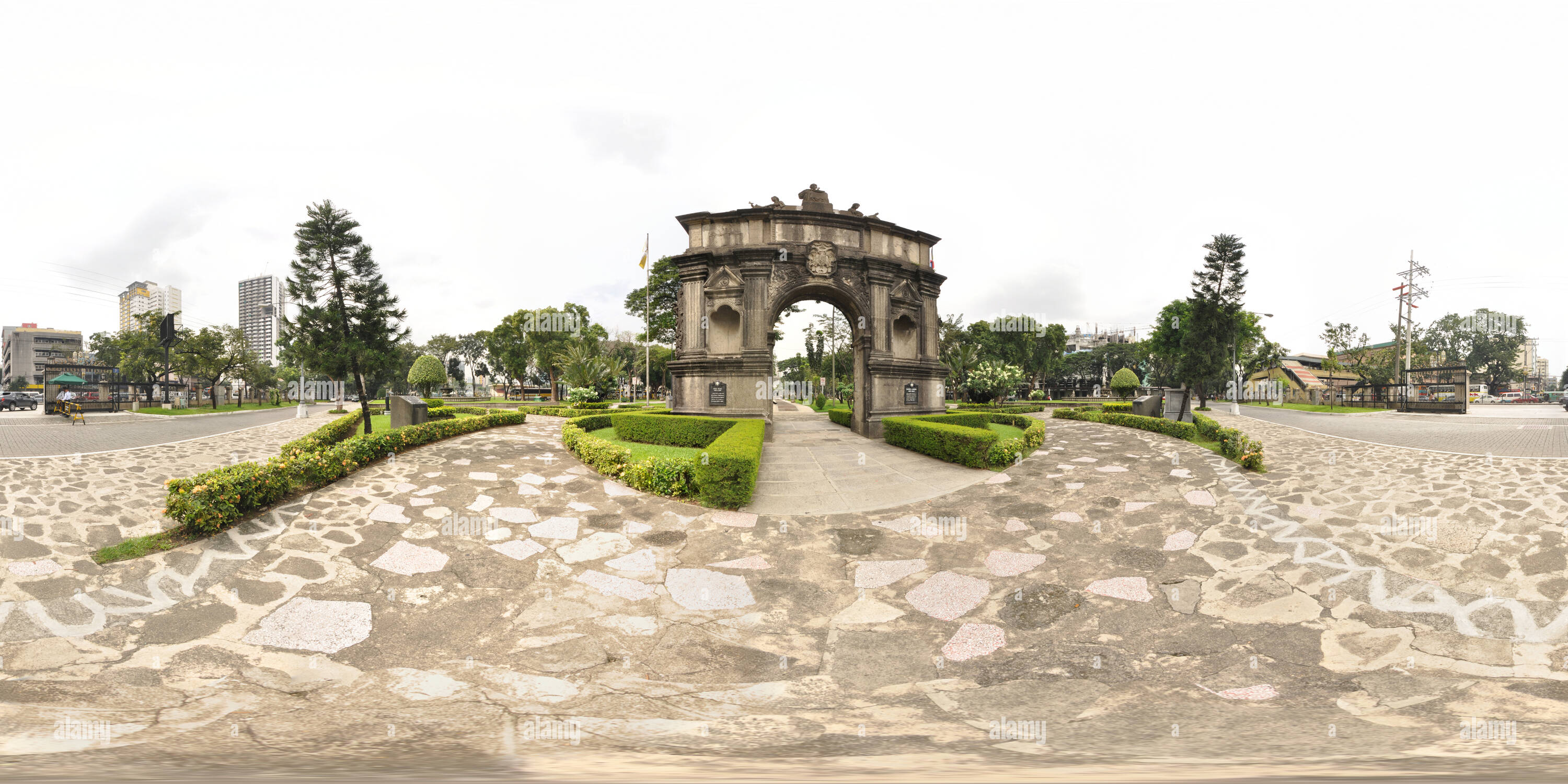 360° view of University Of Santo Tomas Front Gate (Arch Of The Centuries - Alamy