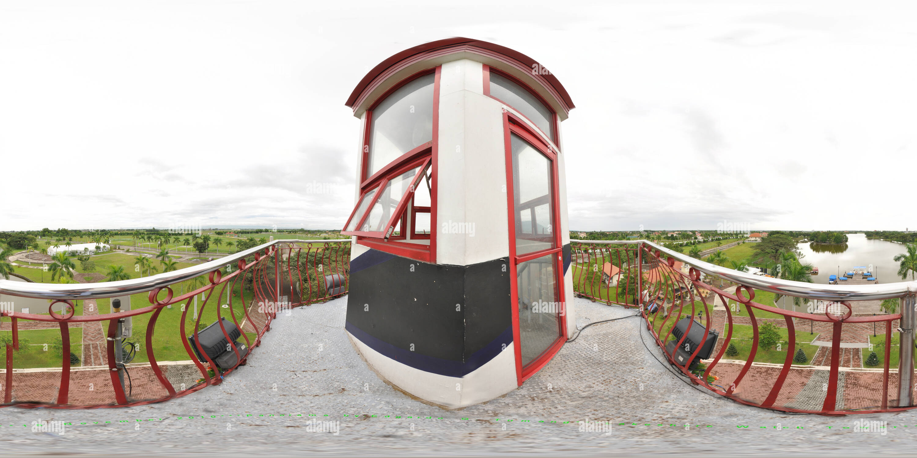 360° view of Lakeshore Top of Watch Tower - Alamy