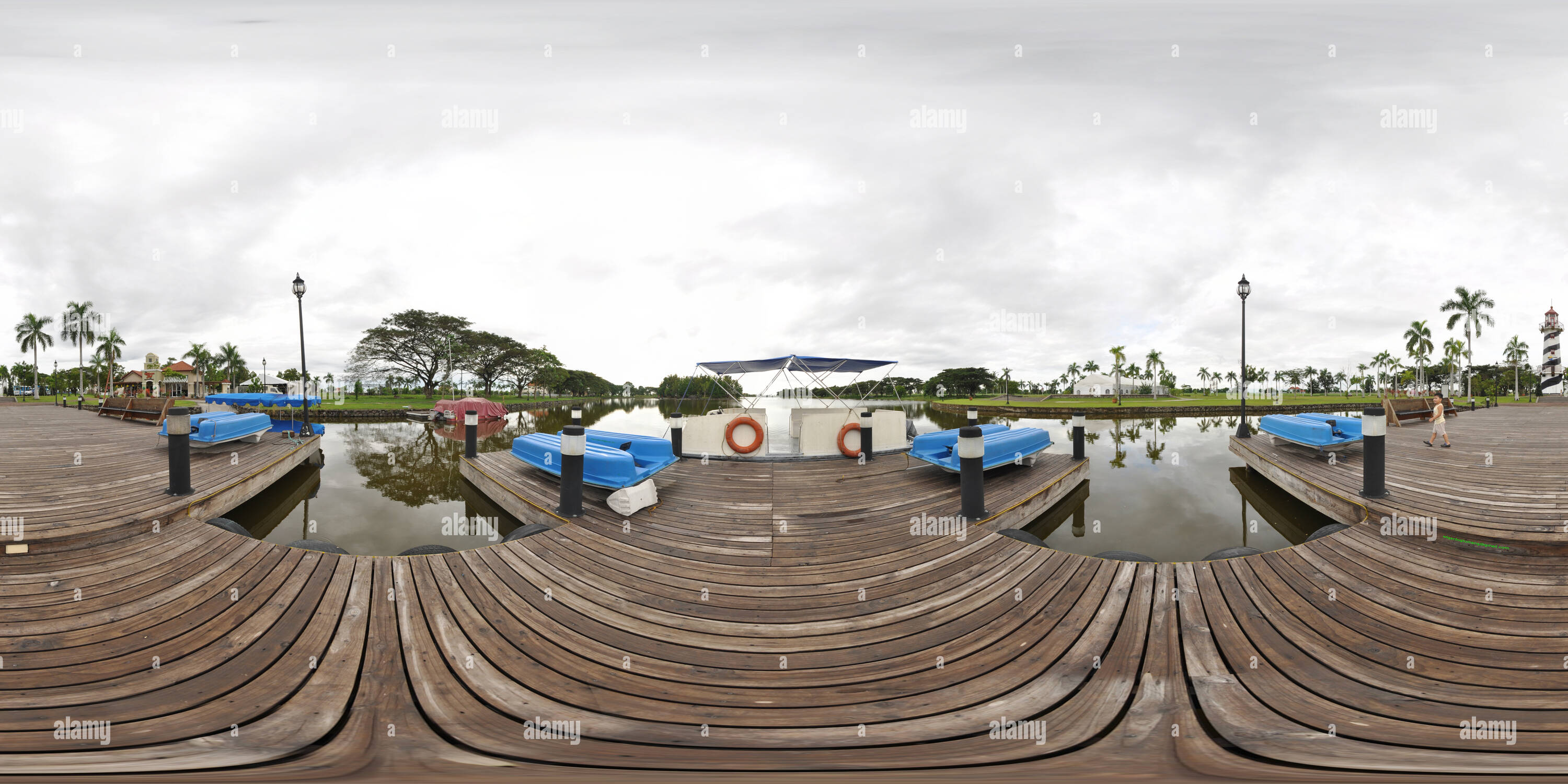 360° view of Lakeshore Quay Area - Alamy