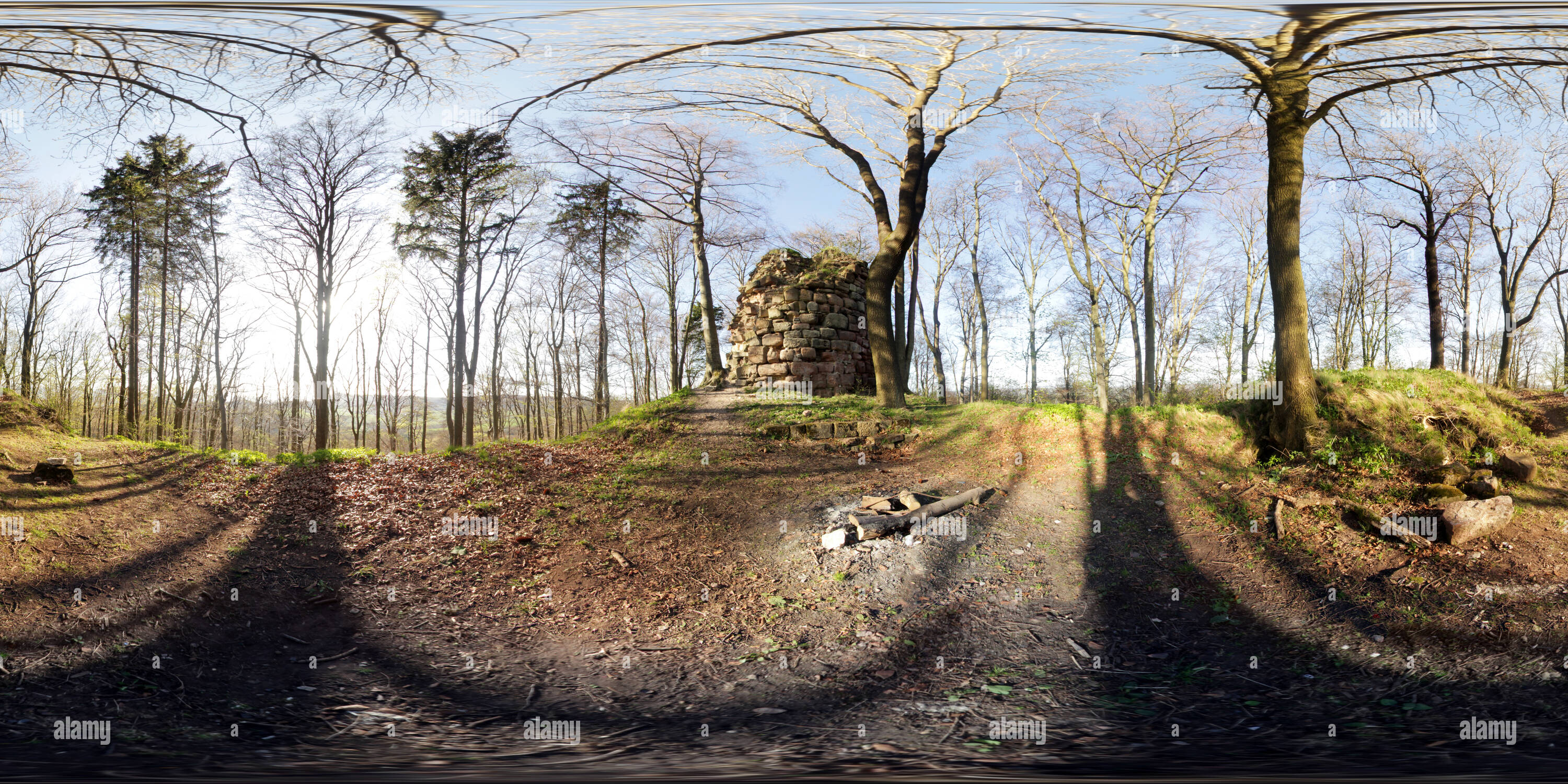 360° view of Großtöpfer | Eichsfeld - Burgruine Greifenstein - Alamy