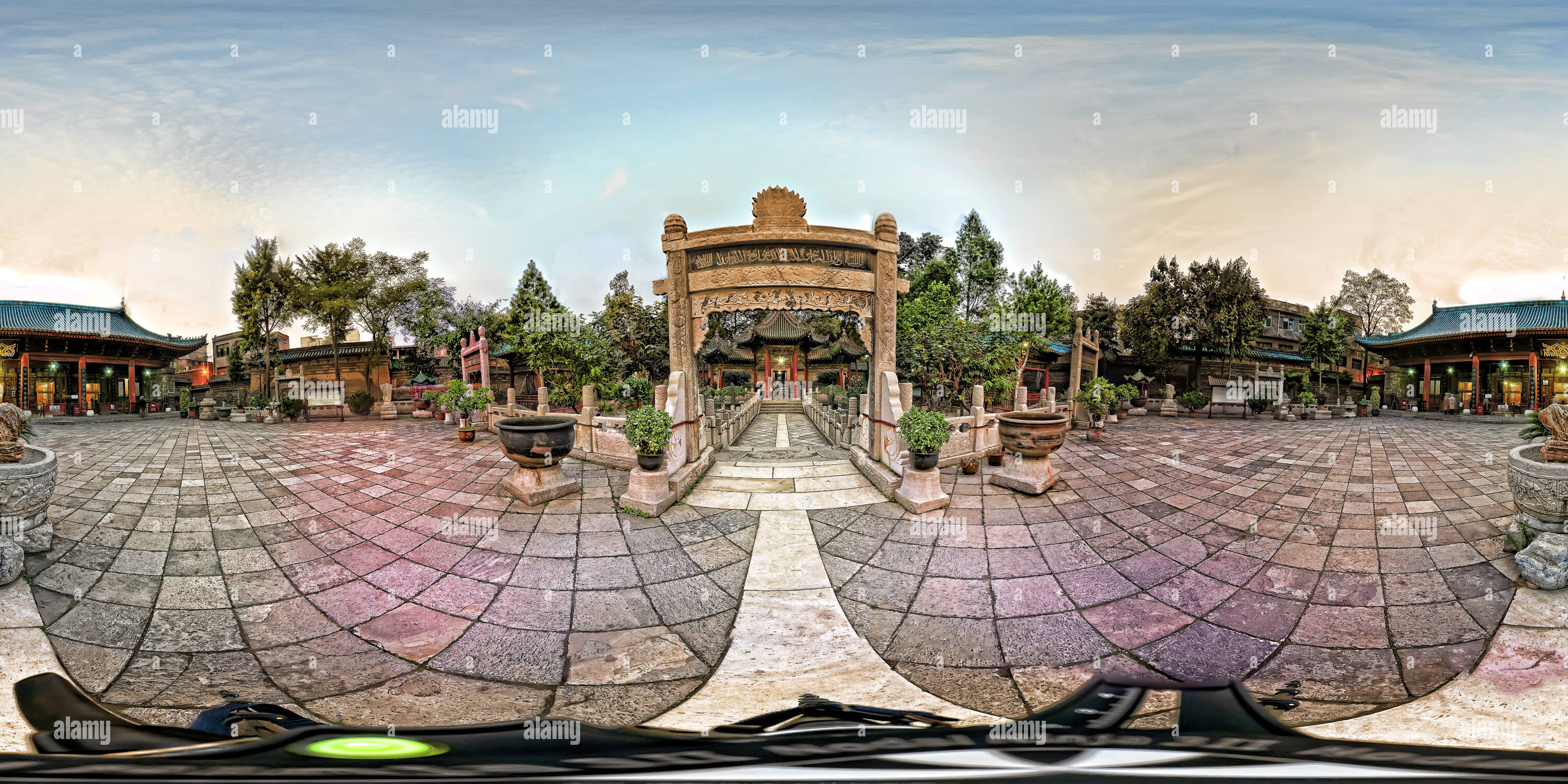 360° view of The Great Mosque of Xi'an - Alamy
