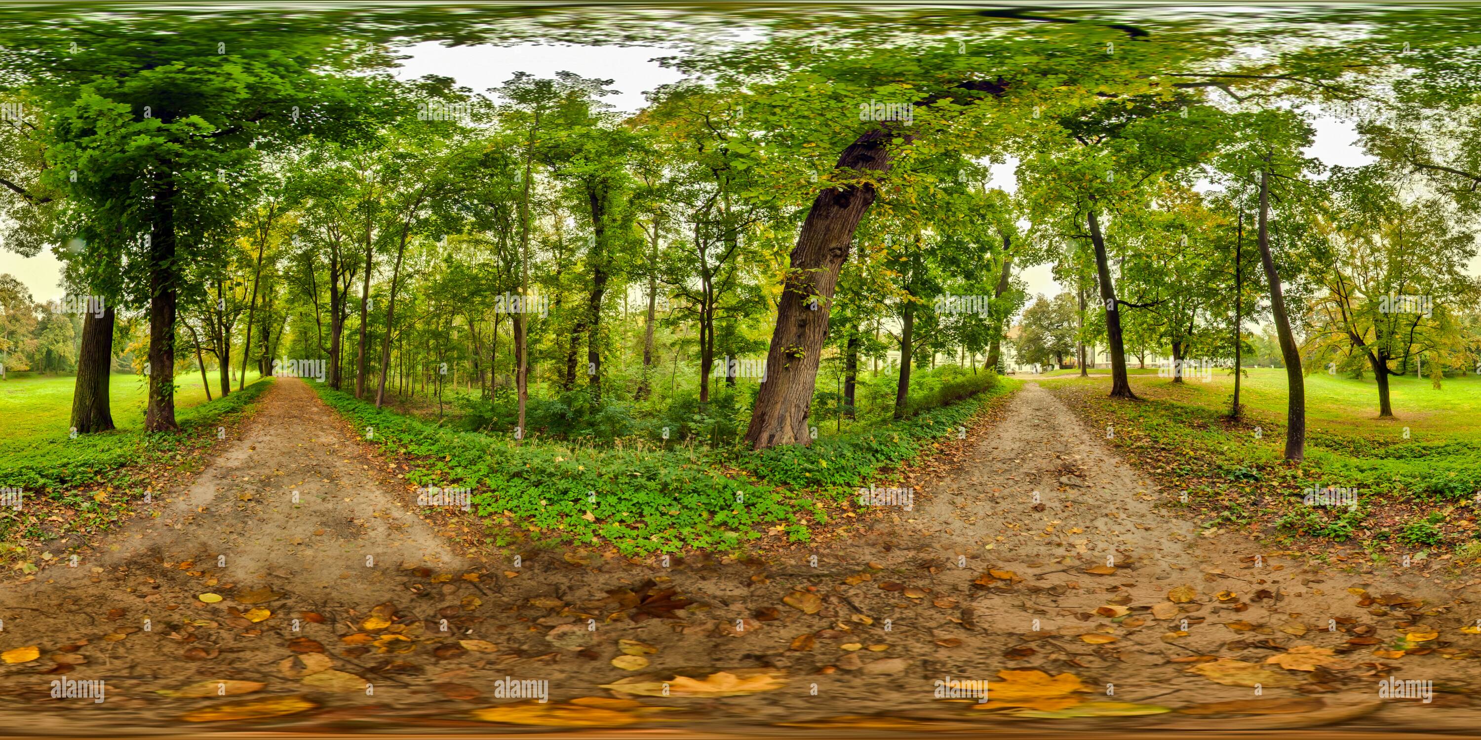 360° view of Jablonna Palace - path - Alamy