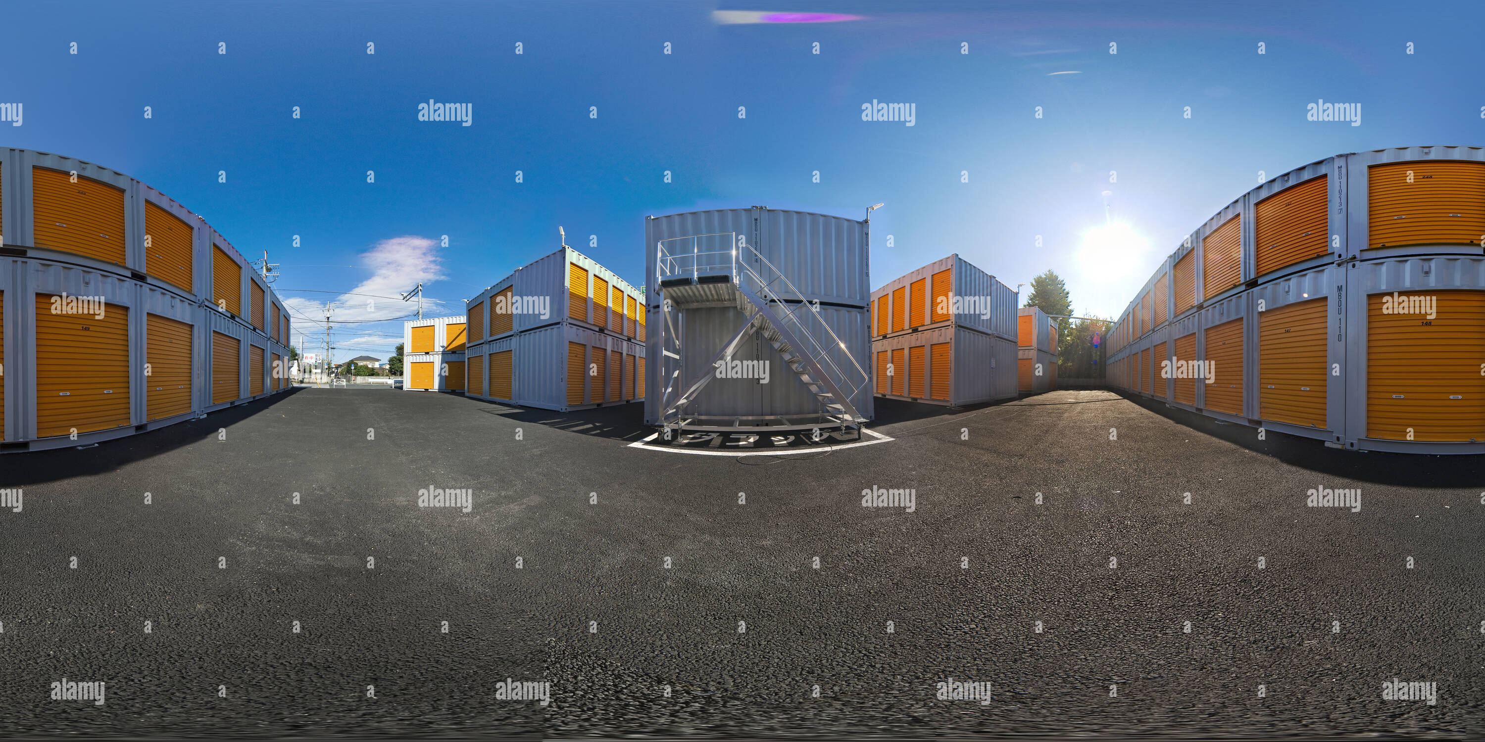 Kontena hi-res stock photography and images - Alamy