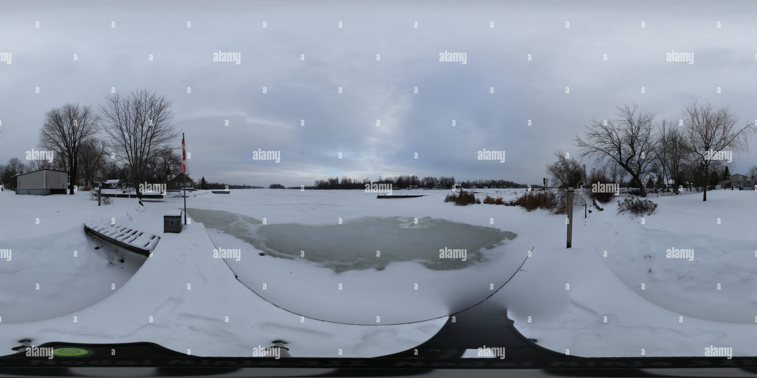 360° view of Rideau River Dock in Winter - Alamy