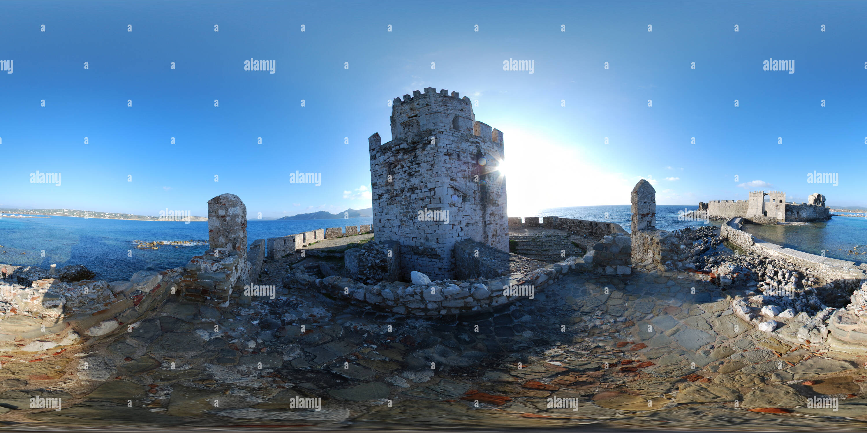 360° view of Methoni Castle Prison (Mpourtzi - Alamy