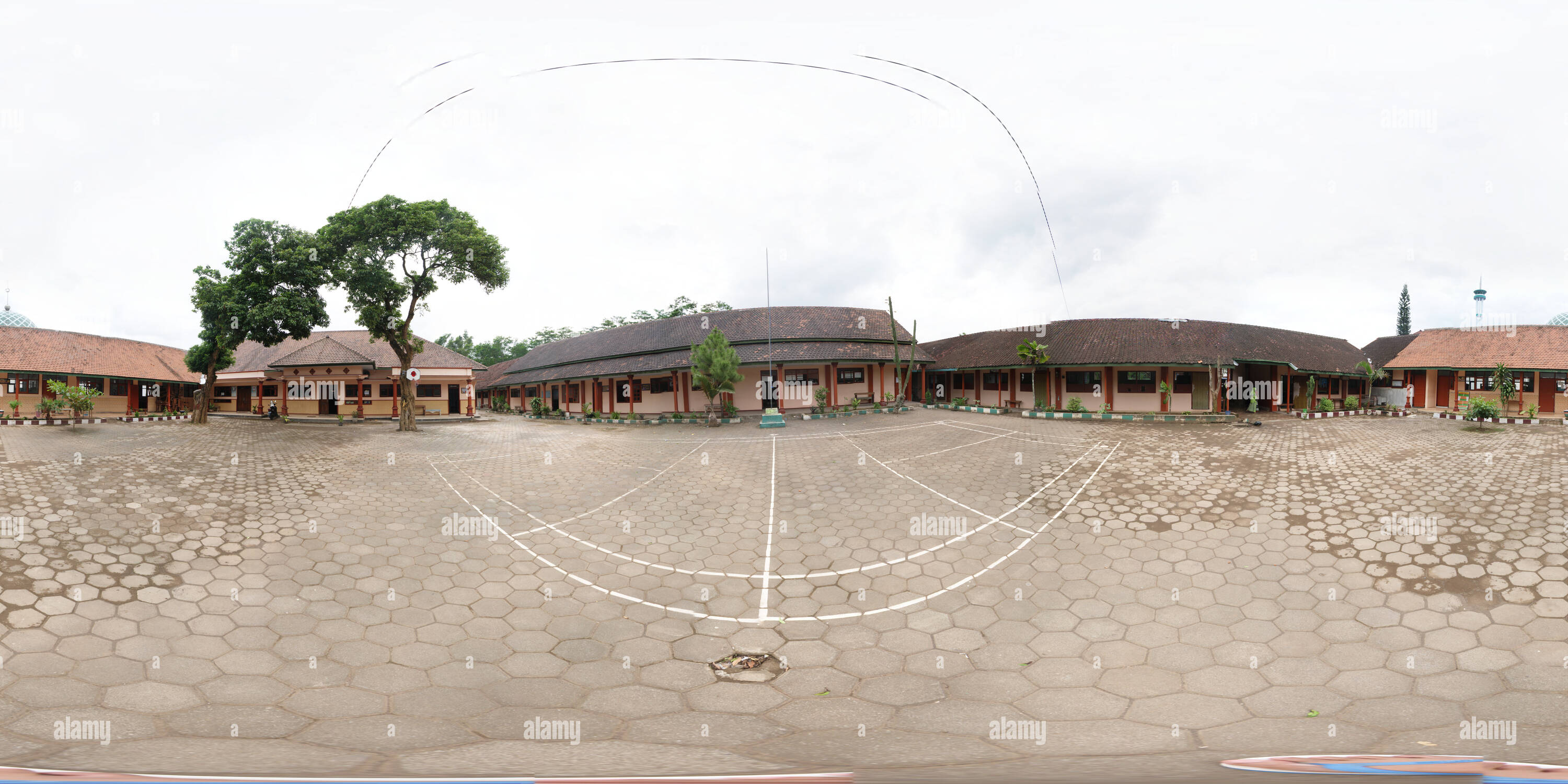 360° view of Madrasah Raudlatul Ulum Putri - Alamy