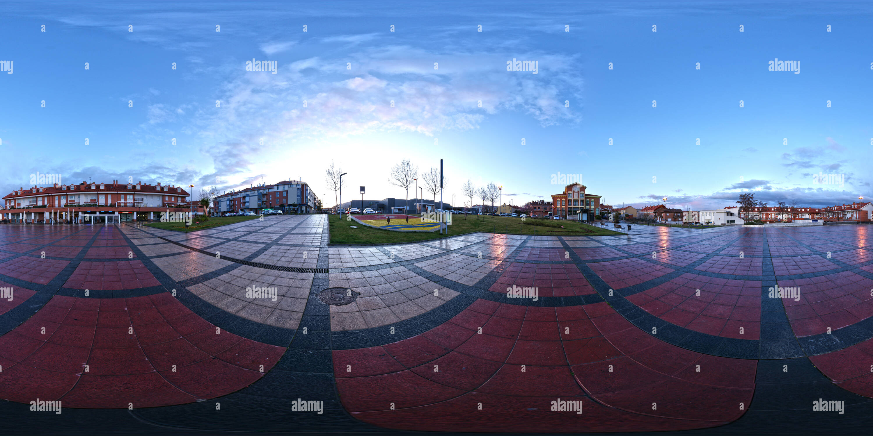 360° view of Plaza de España - La Flecha - Alamy