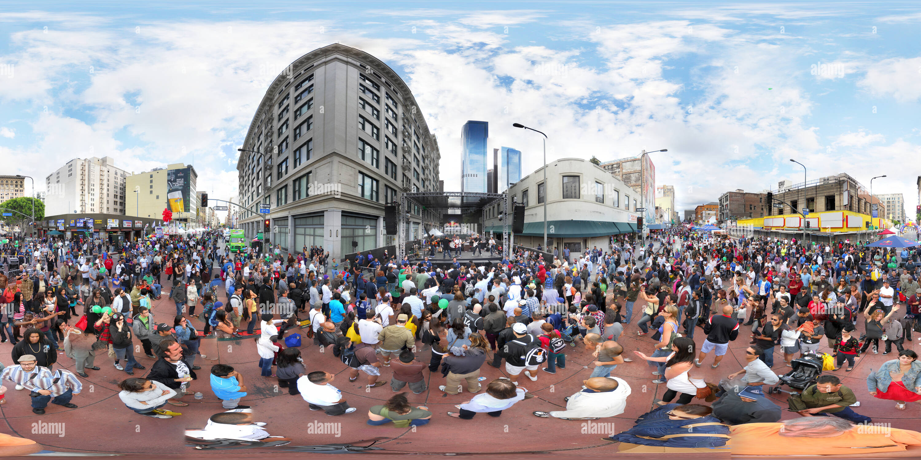 Fiesta broadway hi-res stock photography and images - Alamy